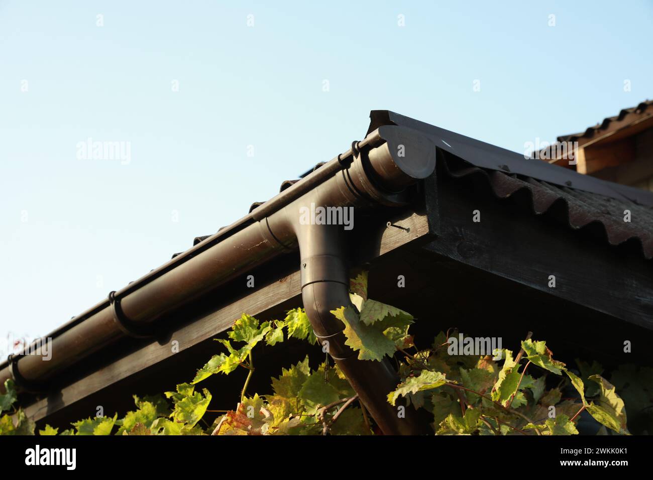 Angle gutter hi-res stock photography and images - Alamy