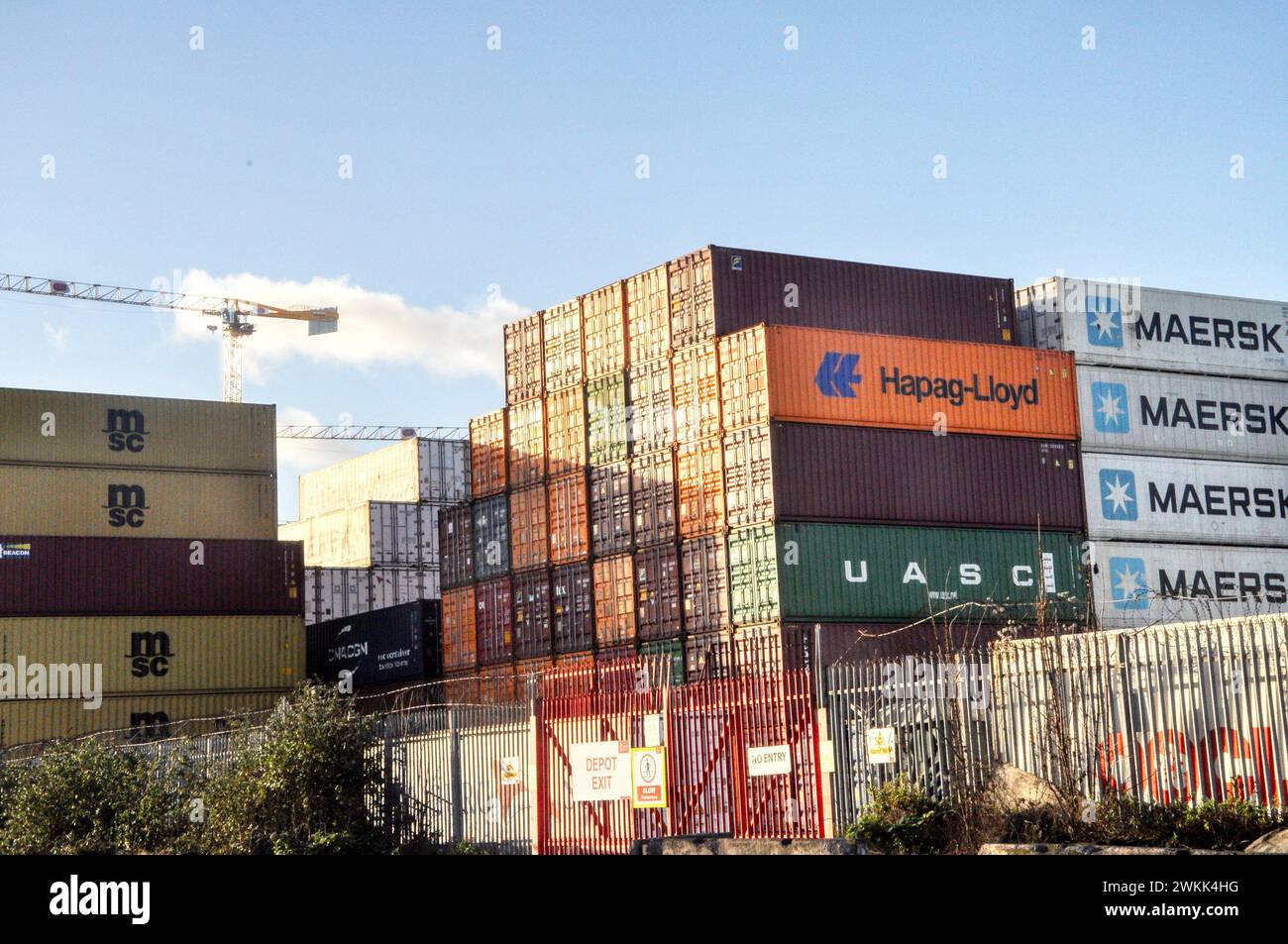 shipping containers dublin port Stock Photo - Alamy