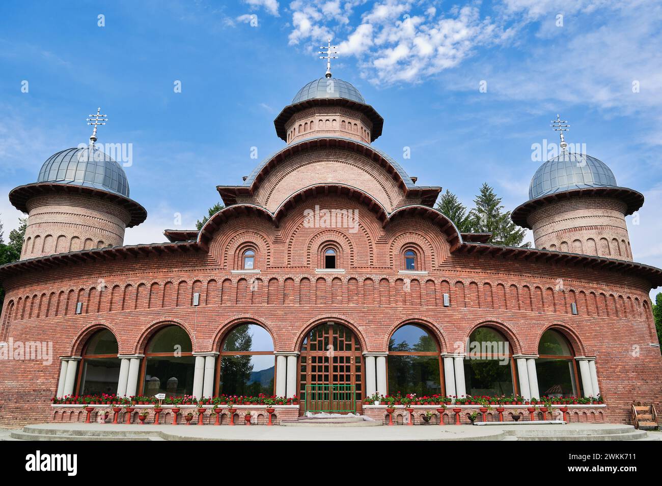 The Cathedral of Curtea de Argeș (early 16th century Stock Photo - Alamy