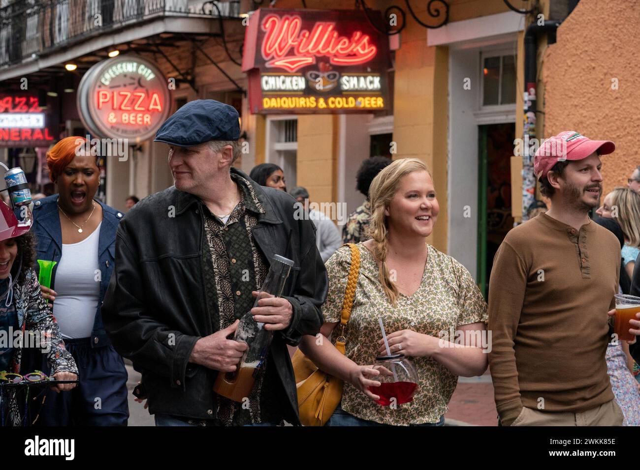 LIFE & BETH, (aka LIFE AND BETH), from left: Michael Rapaport, Amy ...