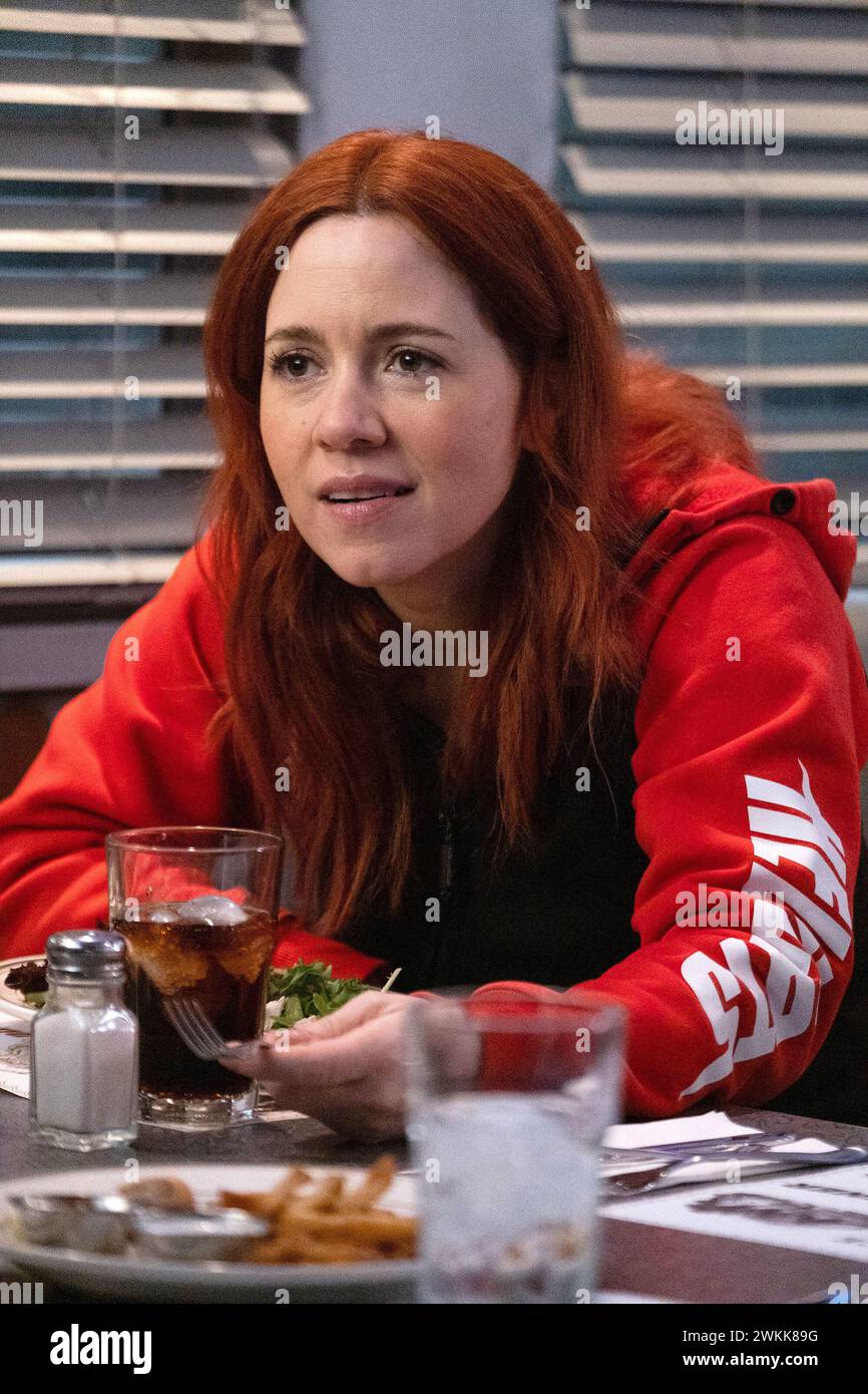 RESIDENT ALIEN, Alice Wetterlund, Lone Wolf', (Season 3, ep. 301, aired ...