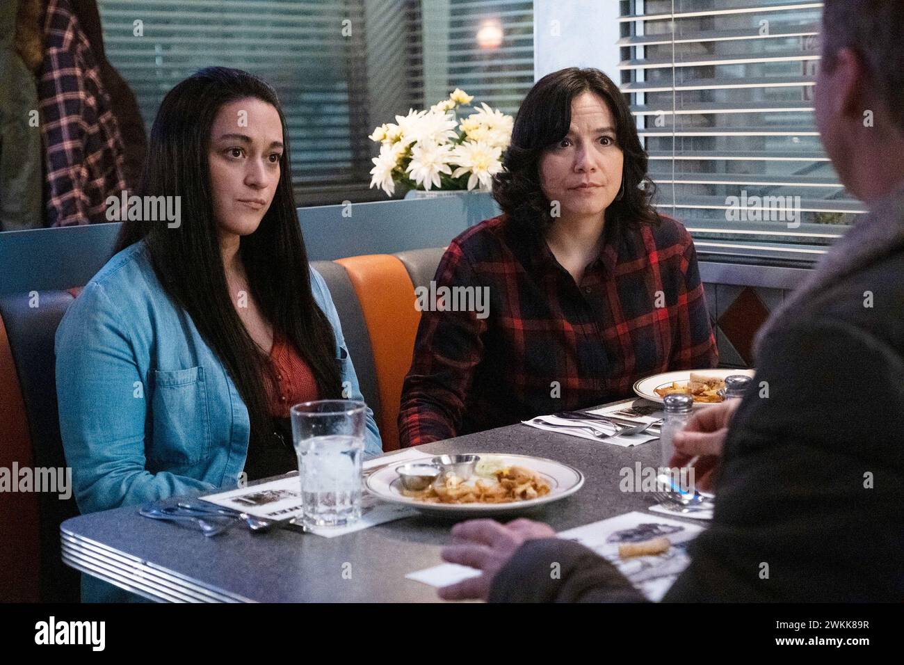 RESIDENT ALIEN, from left: Sara Tomko, Sarah Podemski, Lone Wolf ...