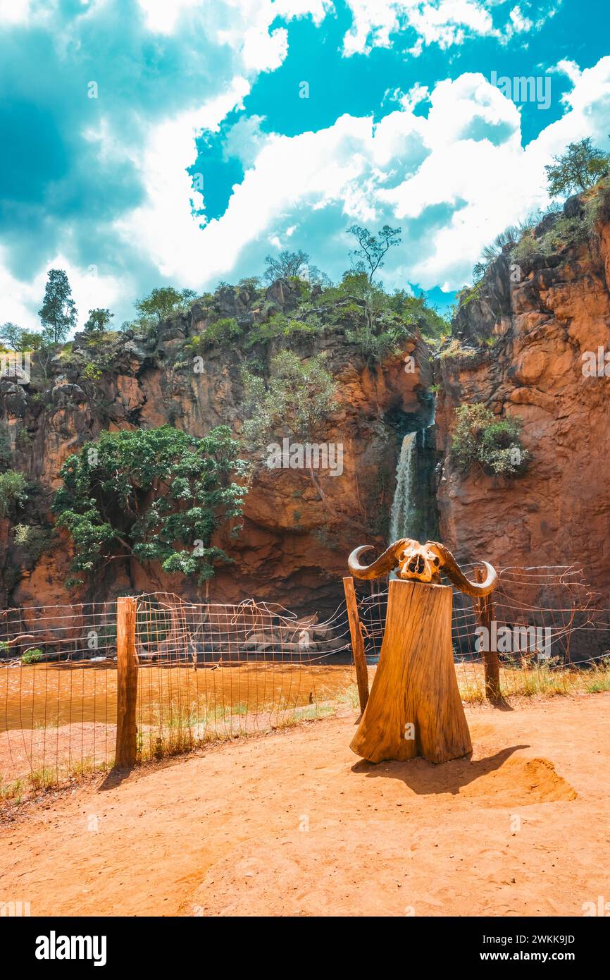 Makalia waterfall hi-res stock photography and images - Alamy