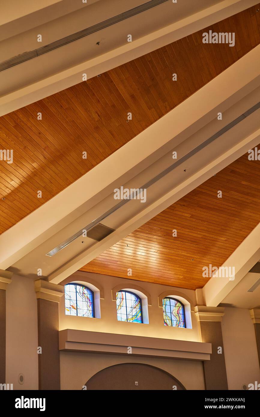 Arched glass panels hi-res stock photography and images - Alamy