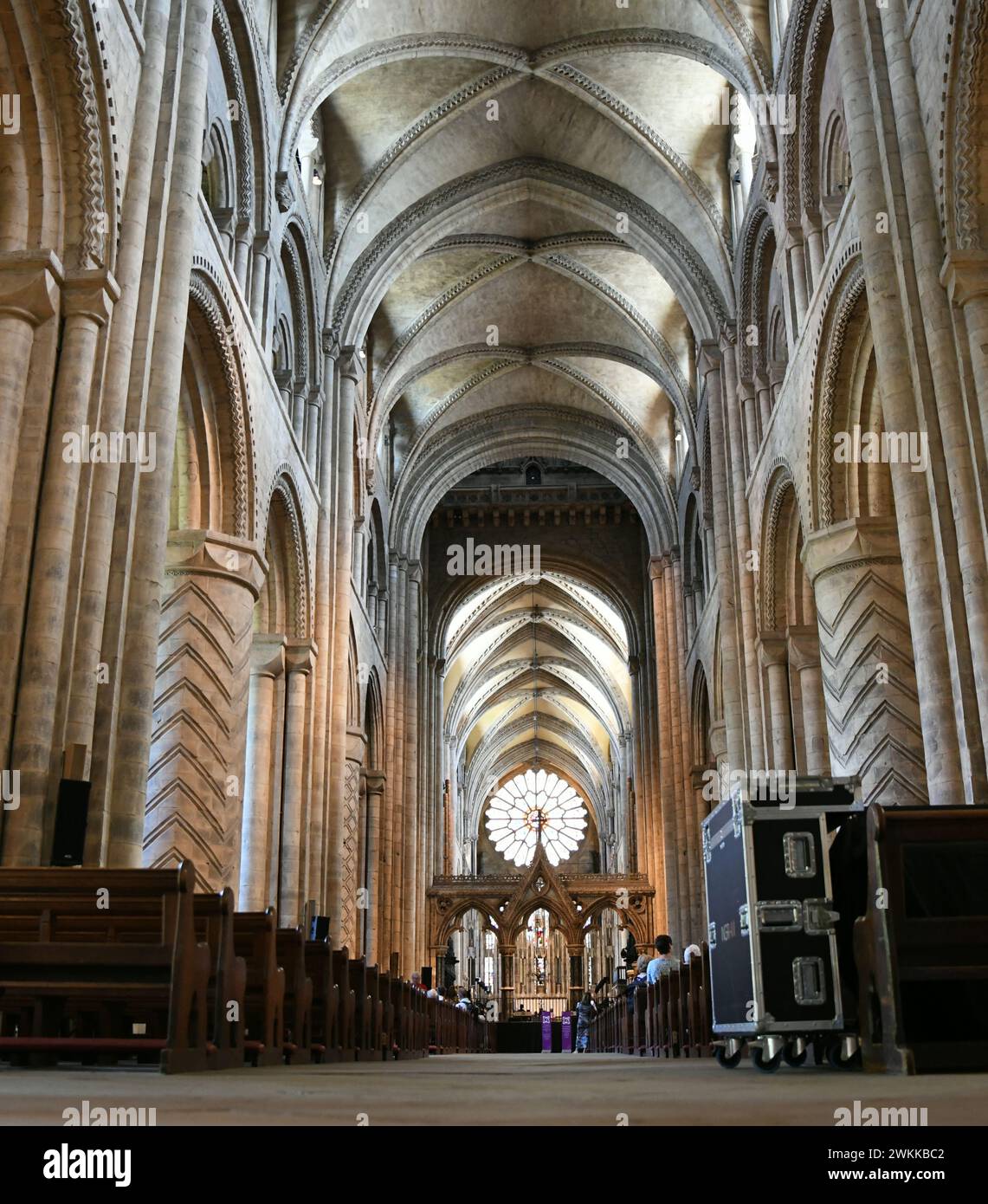 Durham cathedral nave hi-res stock photography and images - Alamy