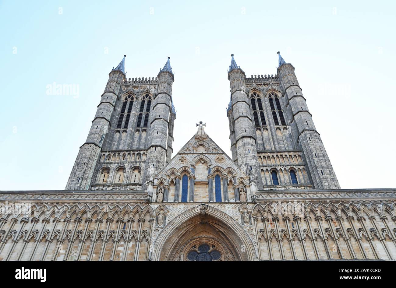 Ornate cathedral vaulting hi-res stock photography and images - Alamy