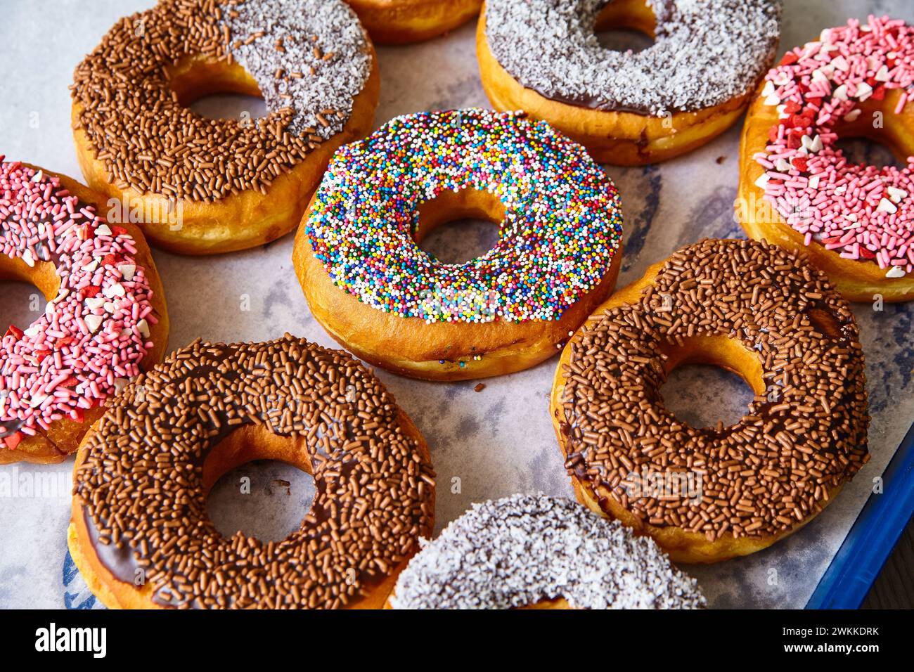 Donuts by the eye hi-res stock photography and images - Alamy