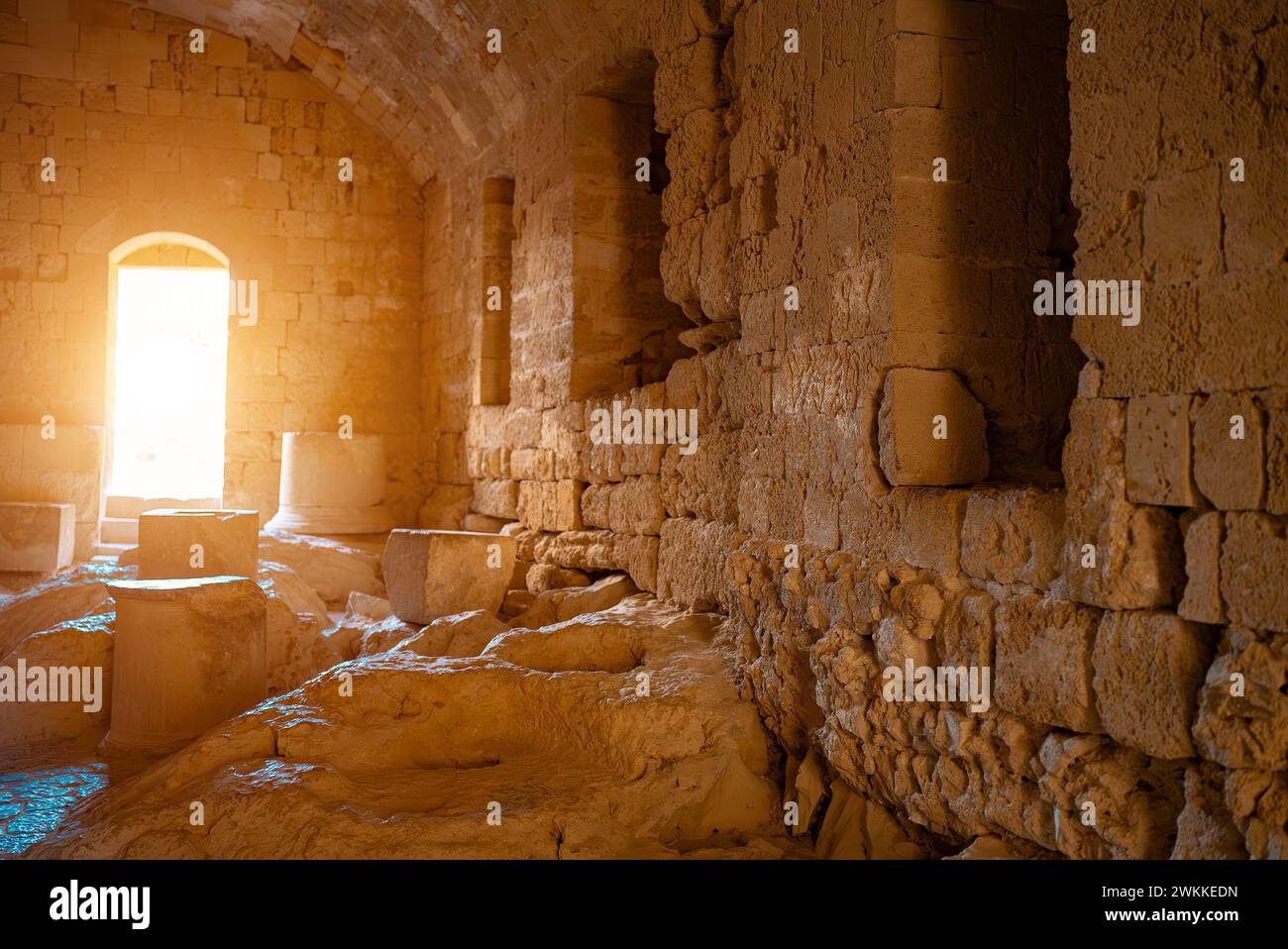 Pieces of columns inside an ancient Greek temple Stock Photo - Alamy