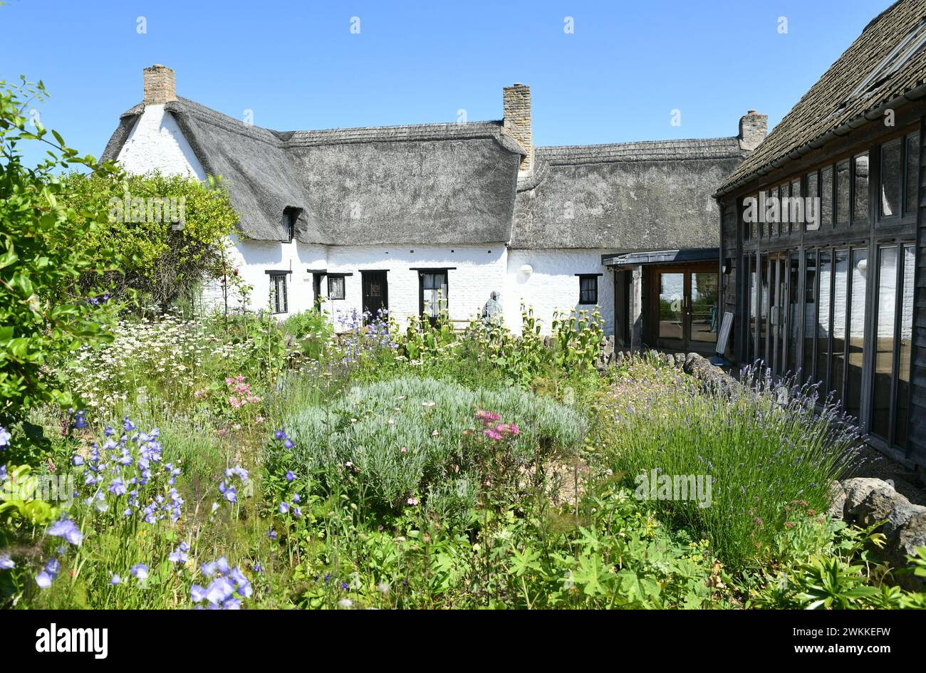 Cottage english poet john clare hi-res stock photography and images - Alamy