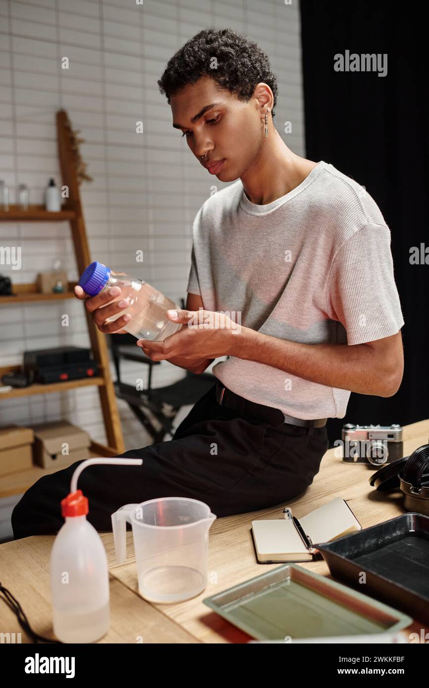 Film development tools hi-res stock photography and images - Alamy