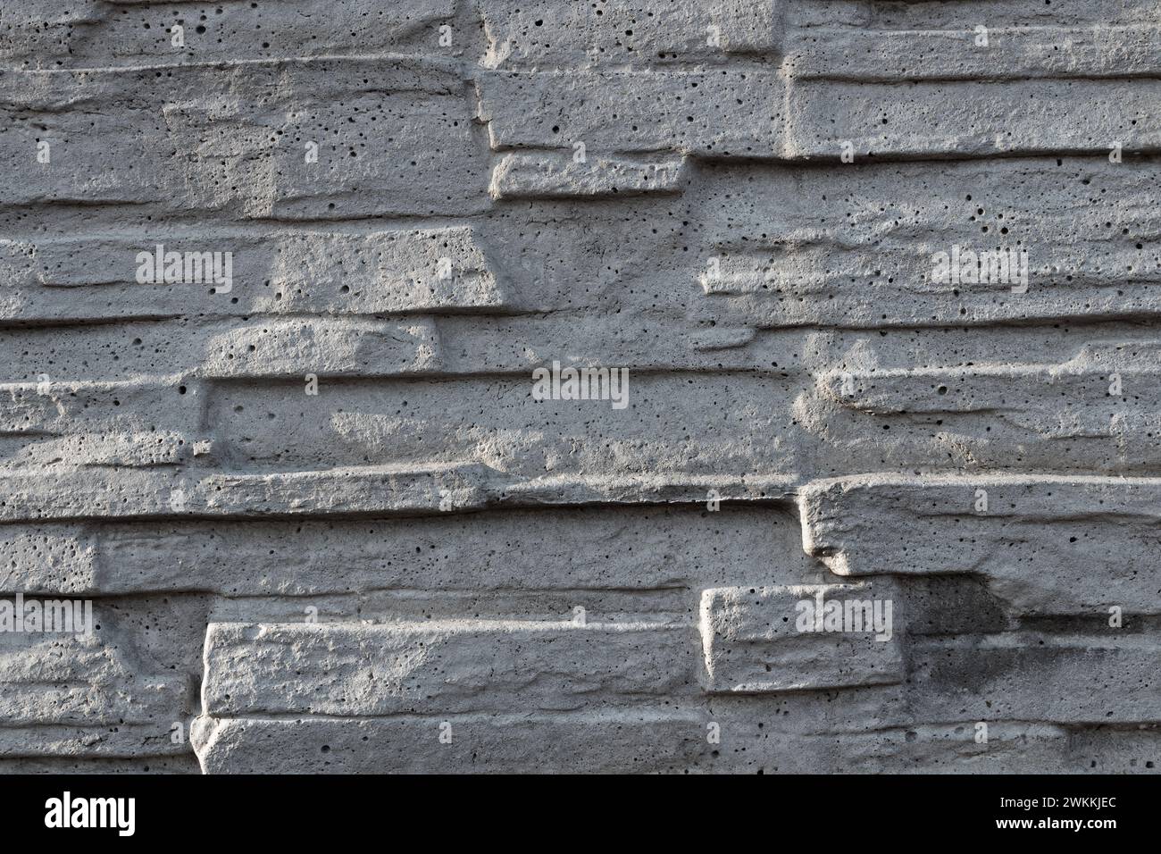 Texture of decorative white slate stone wall surface Stock Photo - Alamy