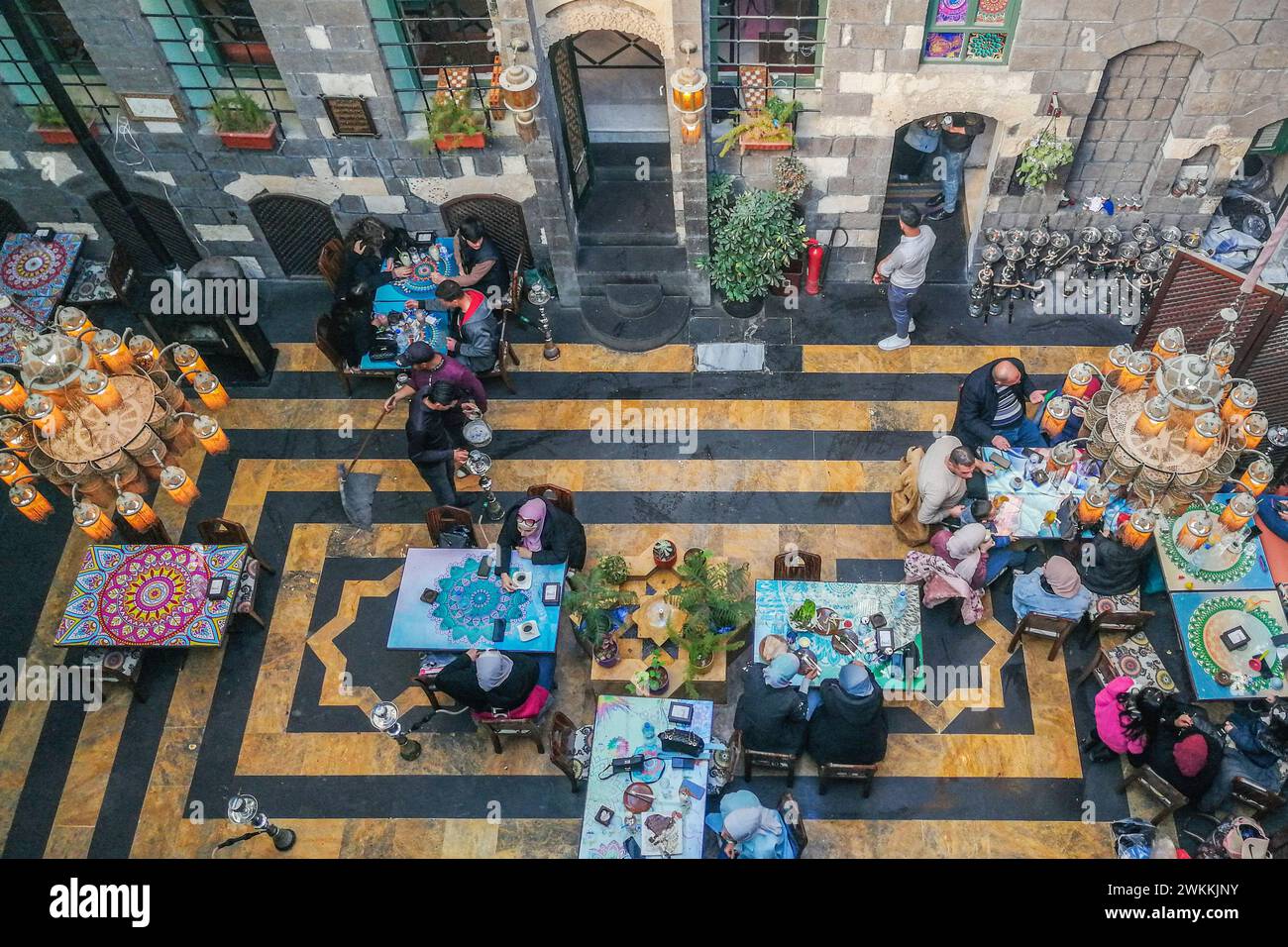Syria, Damascus, local restaurant Stock Photo - Alamy