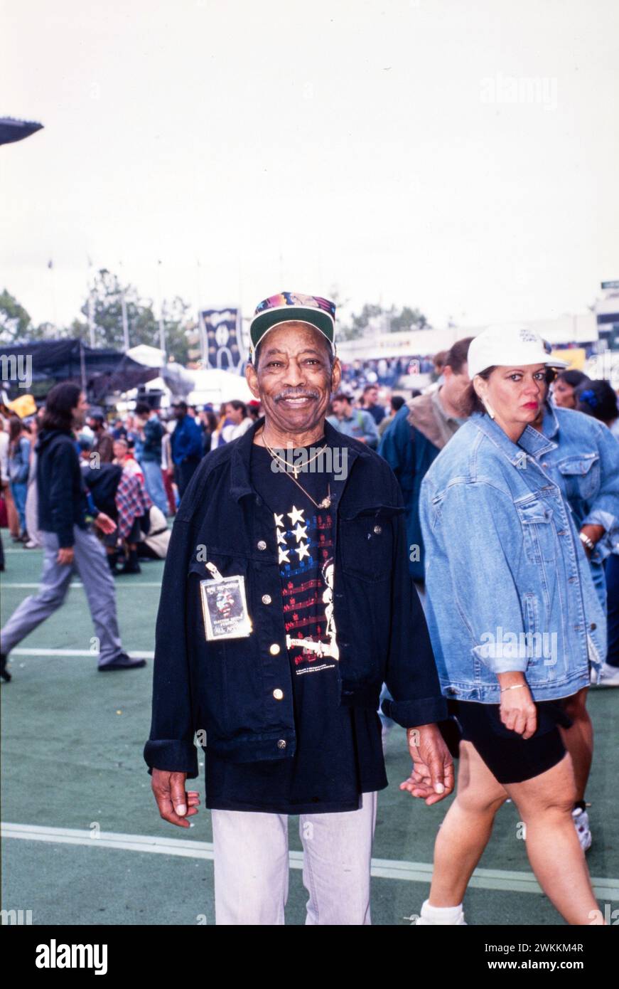 Al Hendrix at the Jimi Hendrix Electric Guitar Festival in Seattle ...