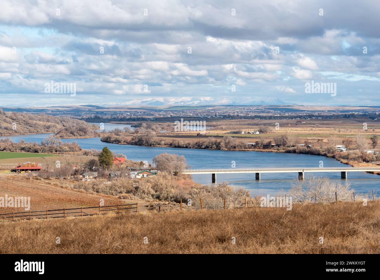 Snake River on the Oregon/Idaho border Stock Photo - Alamy
