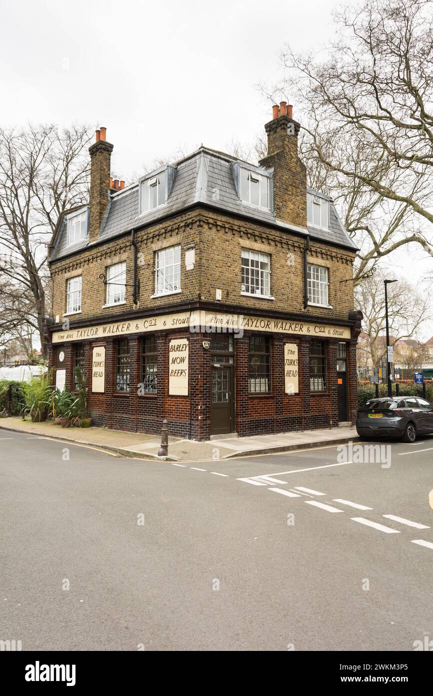 Exterior of the former Turk's Head public house, Green Bank, Wapping ...