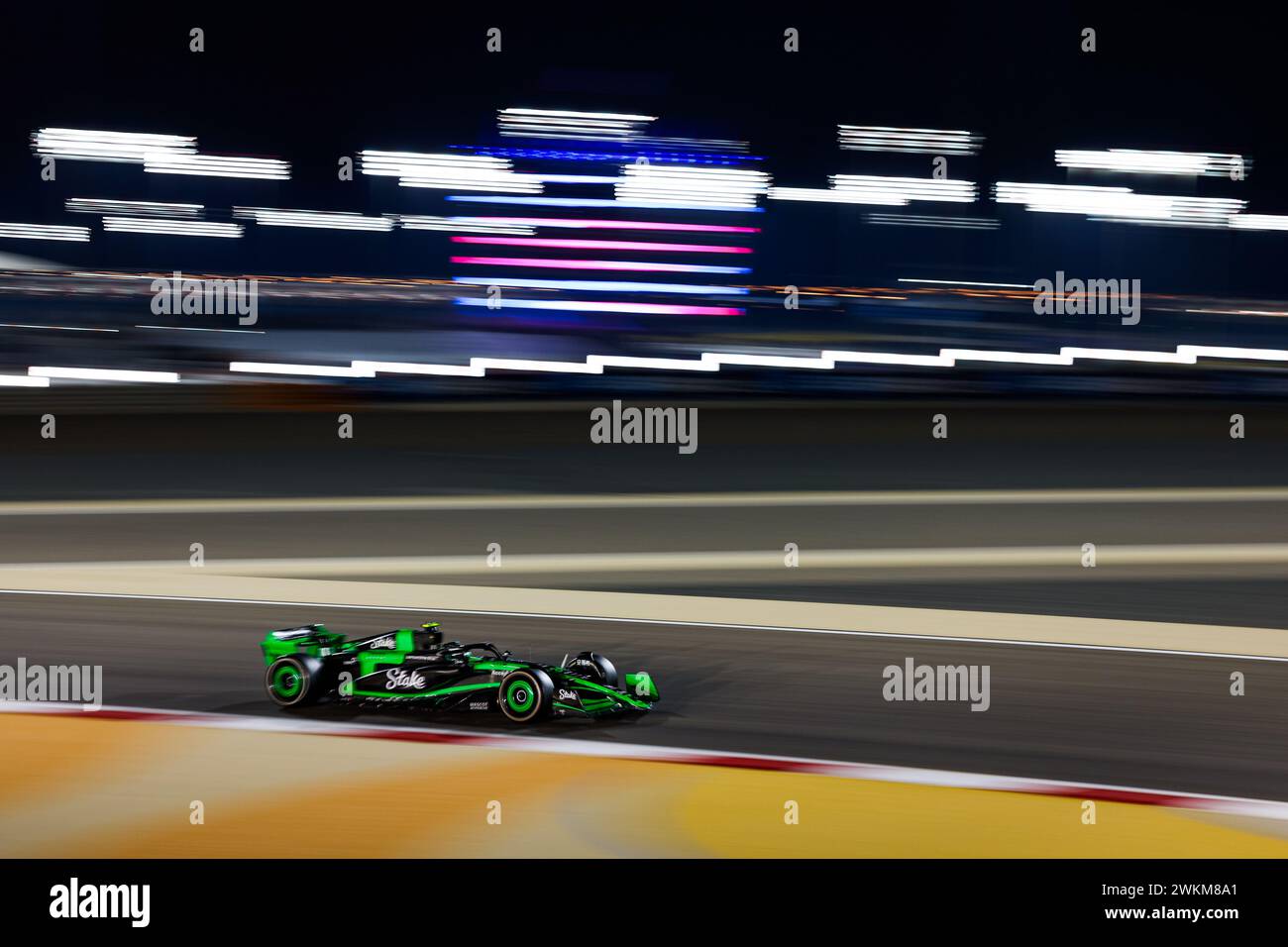 24 ZHOU Guanyu (chi), Stake F1 Team Kick Sauber C44, action during the ...
