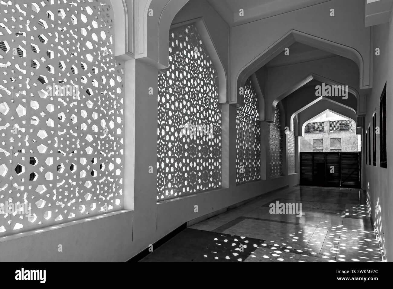 Al Farooq Mosque aisle in Dubai. Monochrome image of an architectural ...