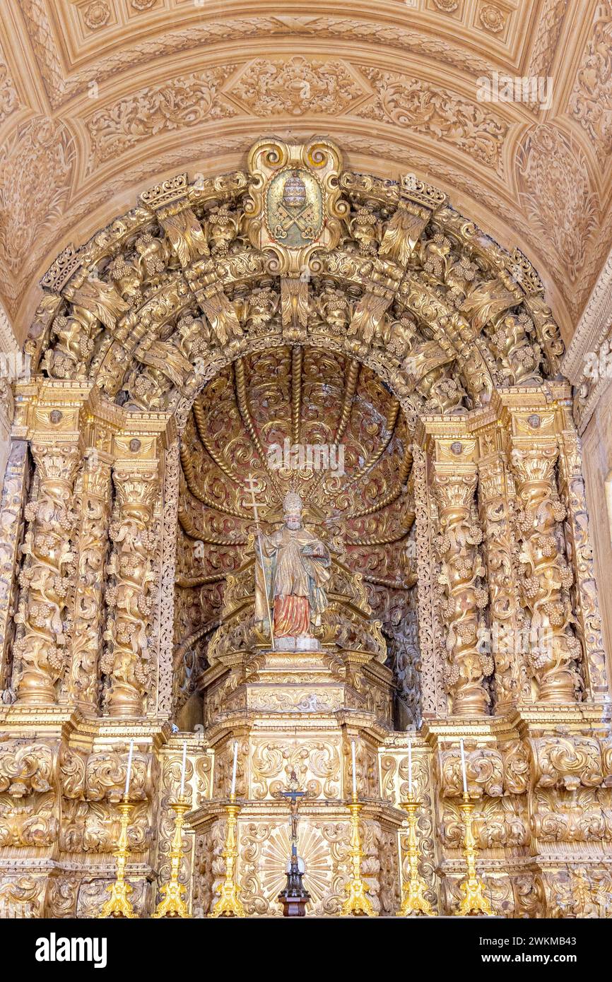 religious figure inside the Royal and parish church of São Pedro Stock ...