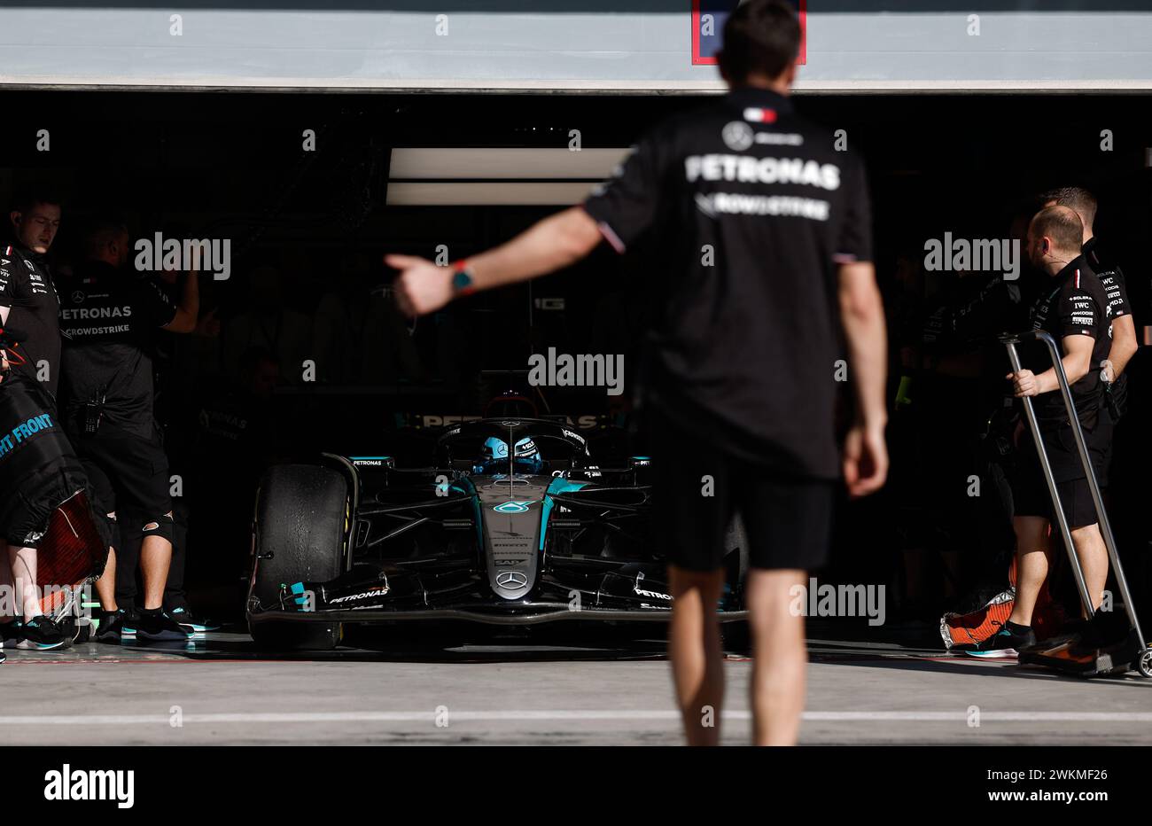 RUSSELL George (gbr), Mercedes AMG F1 Team W15, portrait during the ...