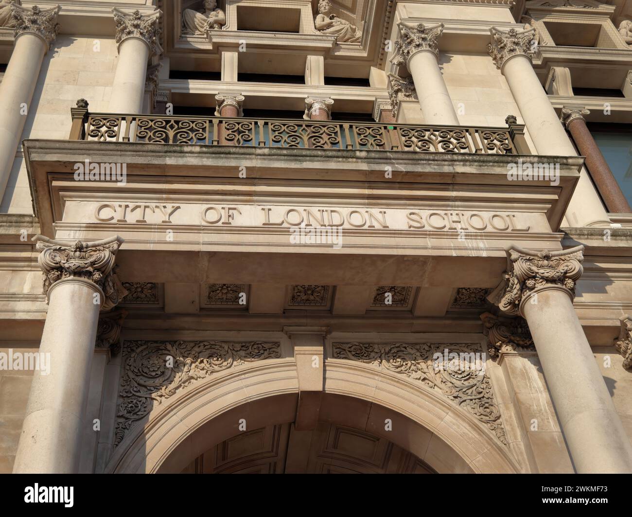 City of London School building at Victoria Embankment 60 in London, now ...