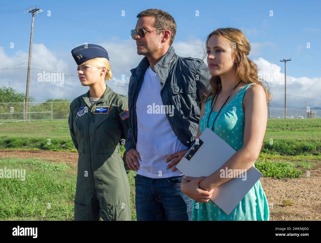 ALOHA 2015 20th Century Fox film with from left: Emma Stone, Brad ...