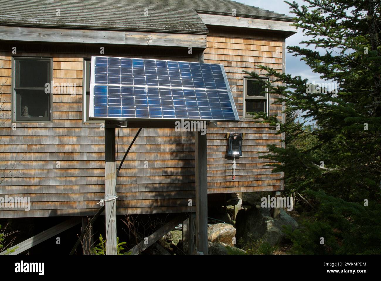 Gray Knob Cabin in the Northern Presidential Range in the White ...