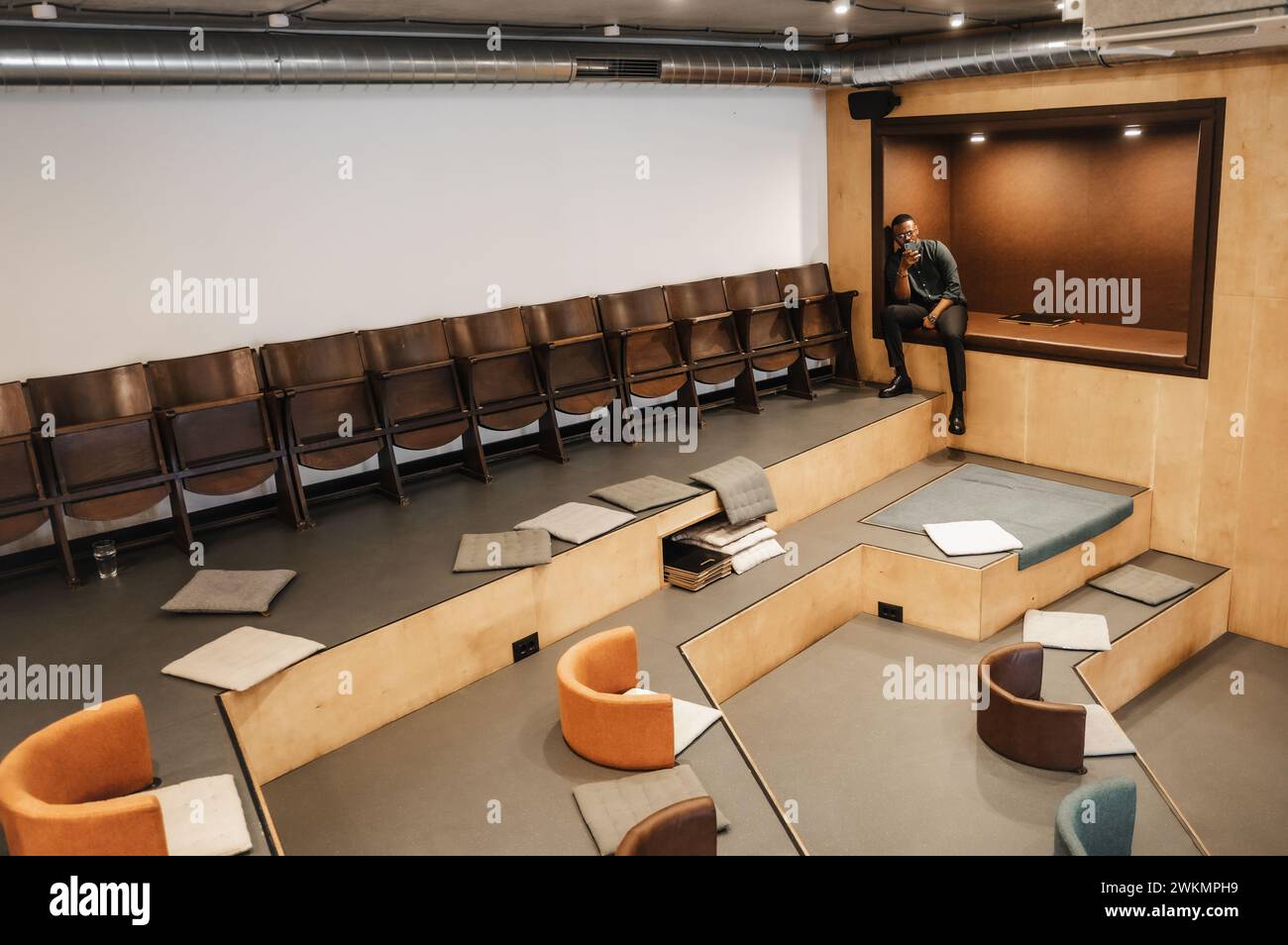 Recessed wall area hi-res stock photography and images - Alamy