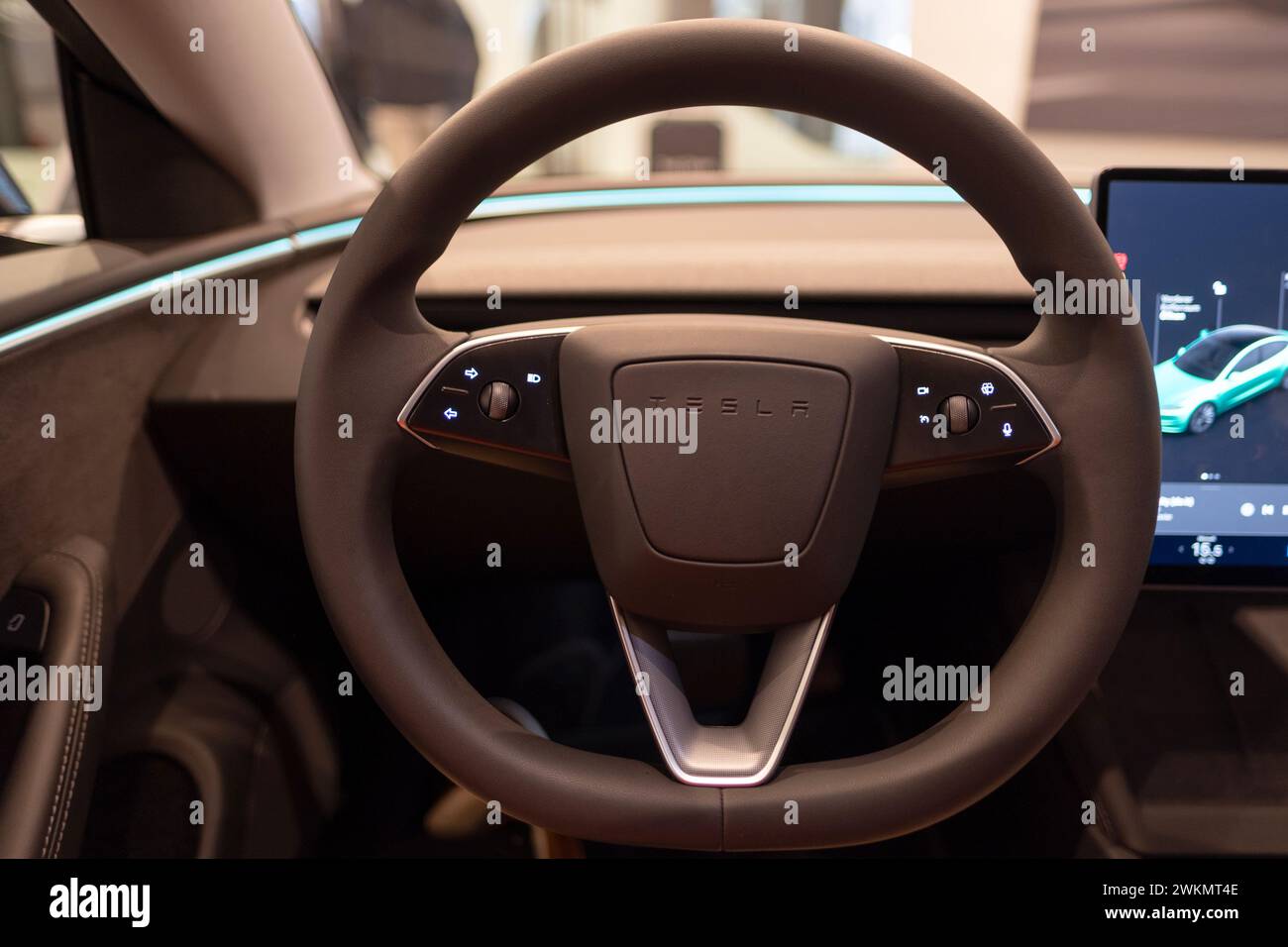 steering wheel, Tesla electric car model 3 Interior, Highland light ...