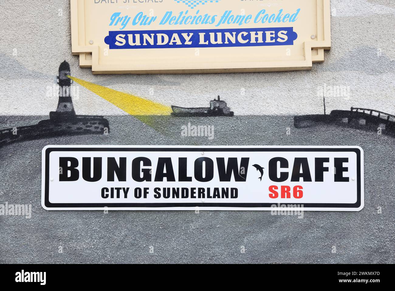 Bungalow cafe roker hi-res stock photography and images - Alamy