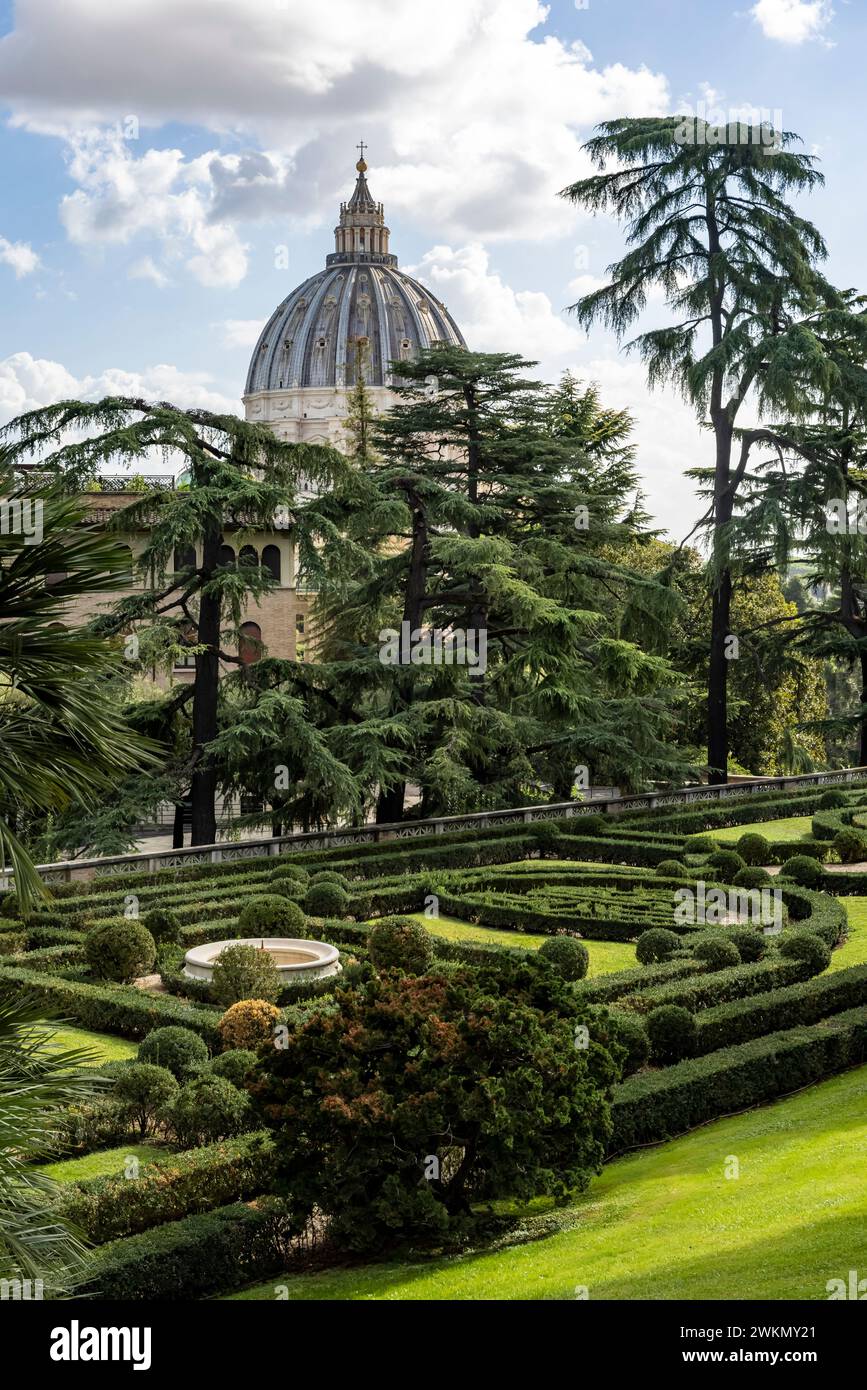 Views of Saint Peter’s Basilica highlight a walk through the papal ...