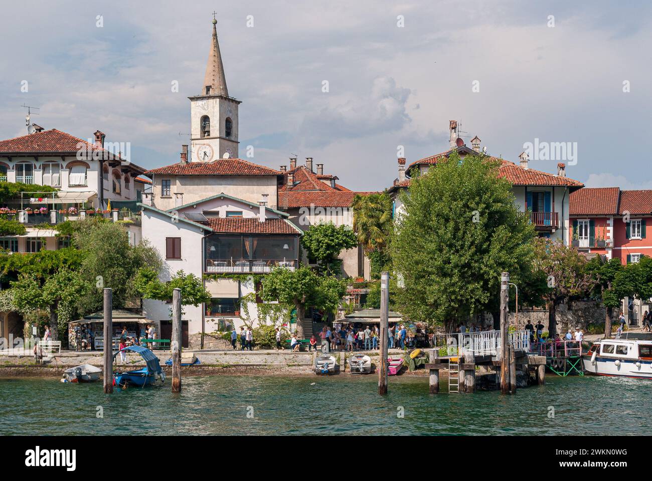 View of the tiny island Isola dei Pescatori in Lake Maggiore, in ...