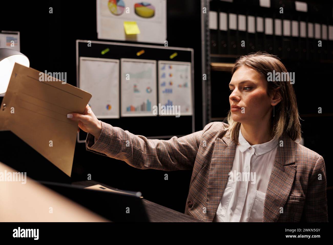 Police officer putting crime case hi-res stock photography and images ...
