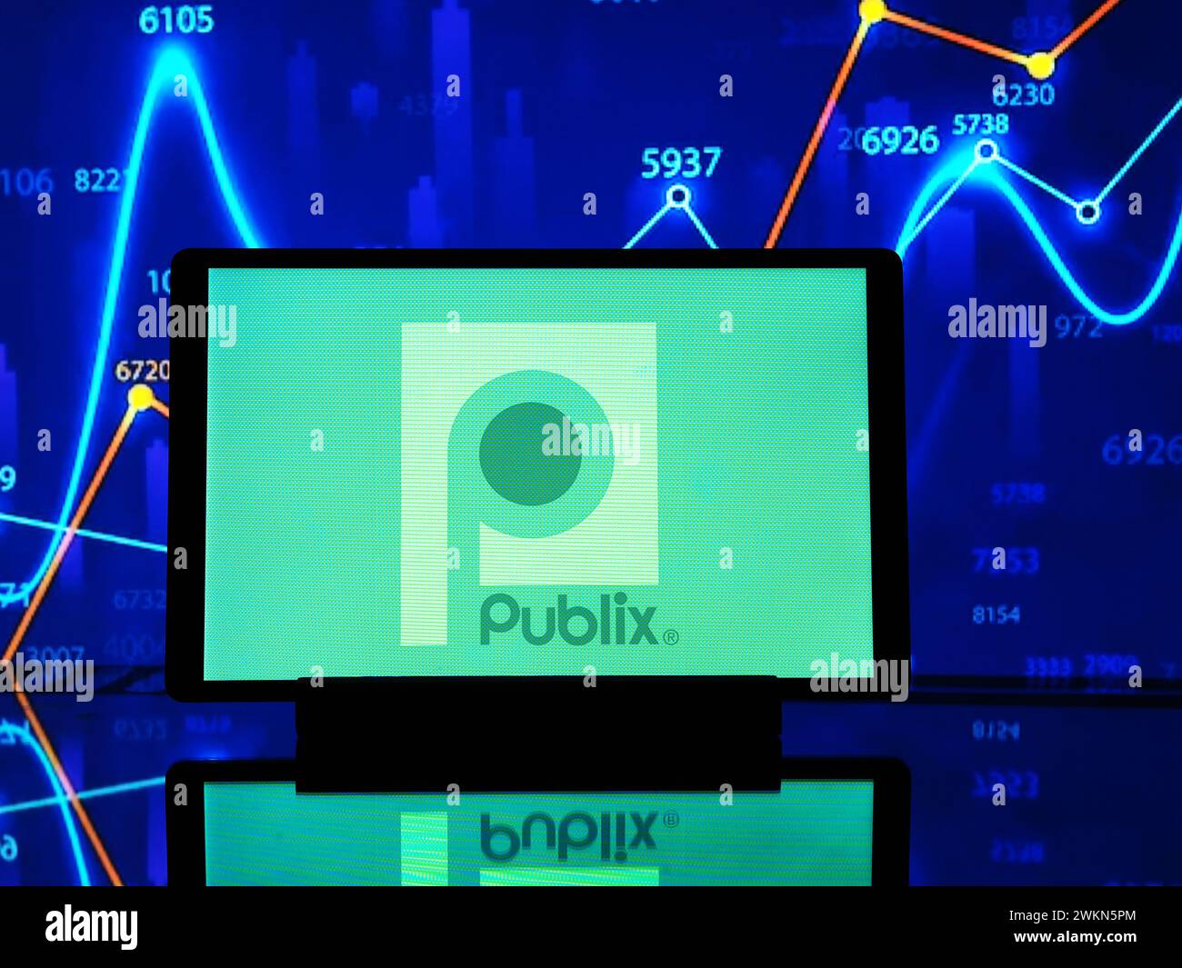 Publix logo hi-res stock photography and images - Alamy