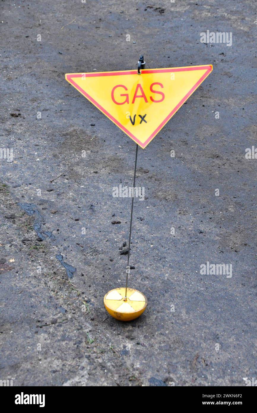 Warnung vor Vergiftung mit VX Gas Bei festgestellter Kontamination ...