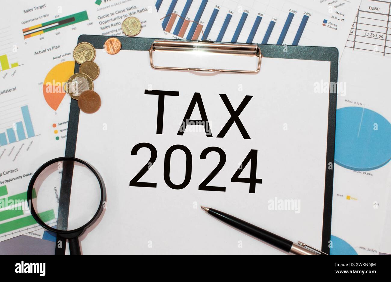 2024 coins hi-res stock photography and images - Alamy