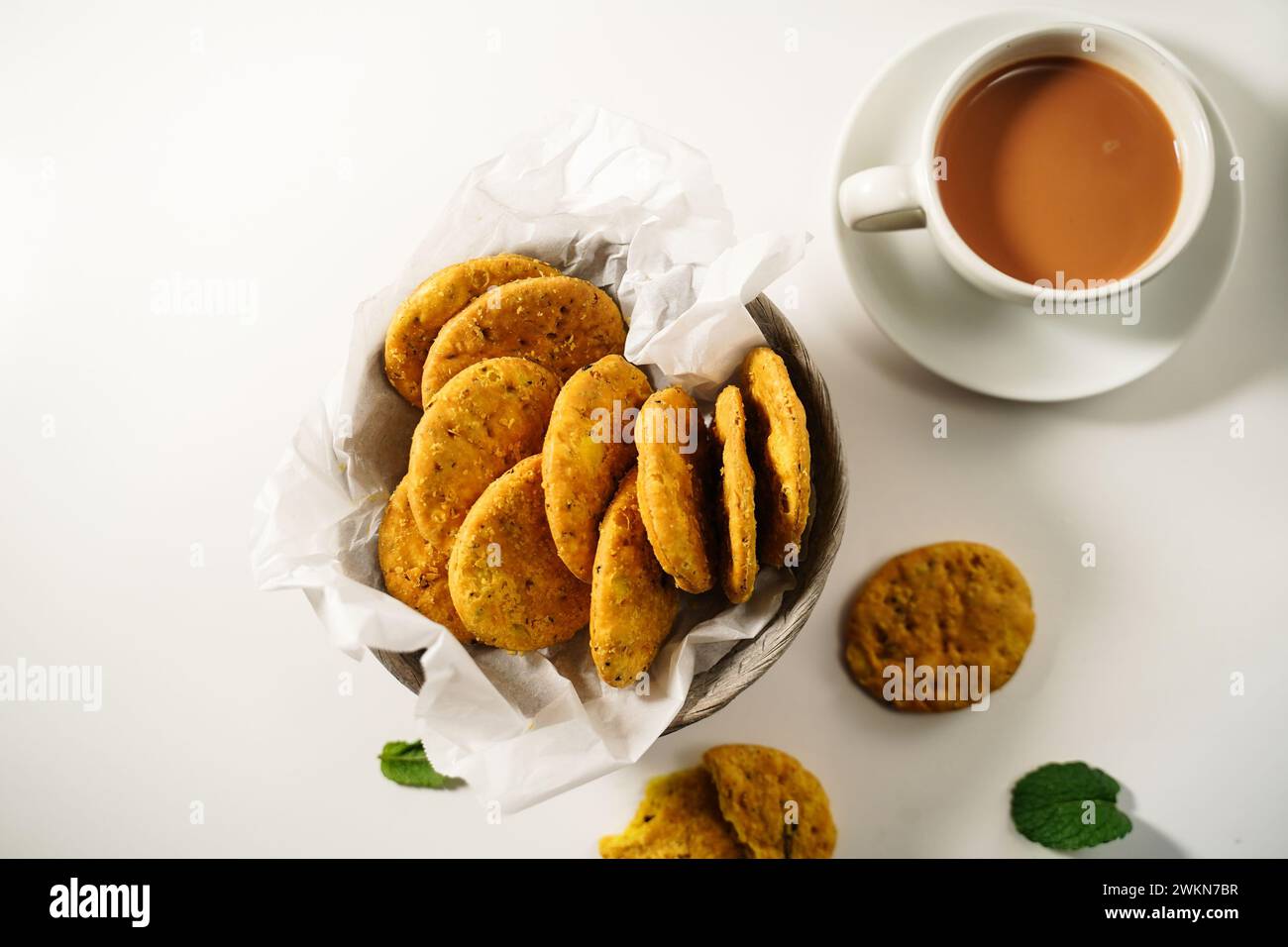 Mathri or wheat crackers - Indian savory Diwali snacks Stock Photo - Alamy