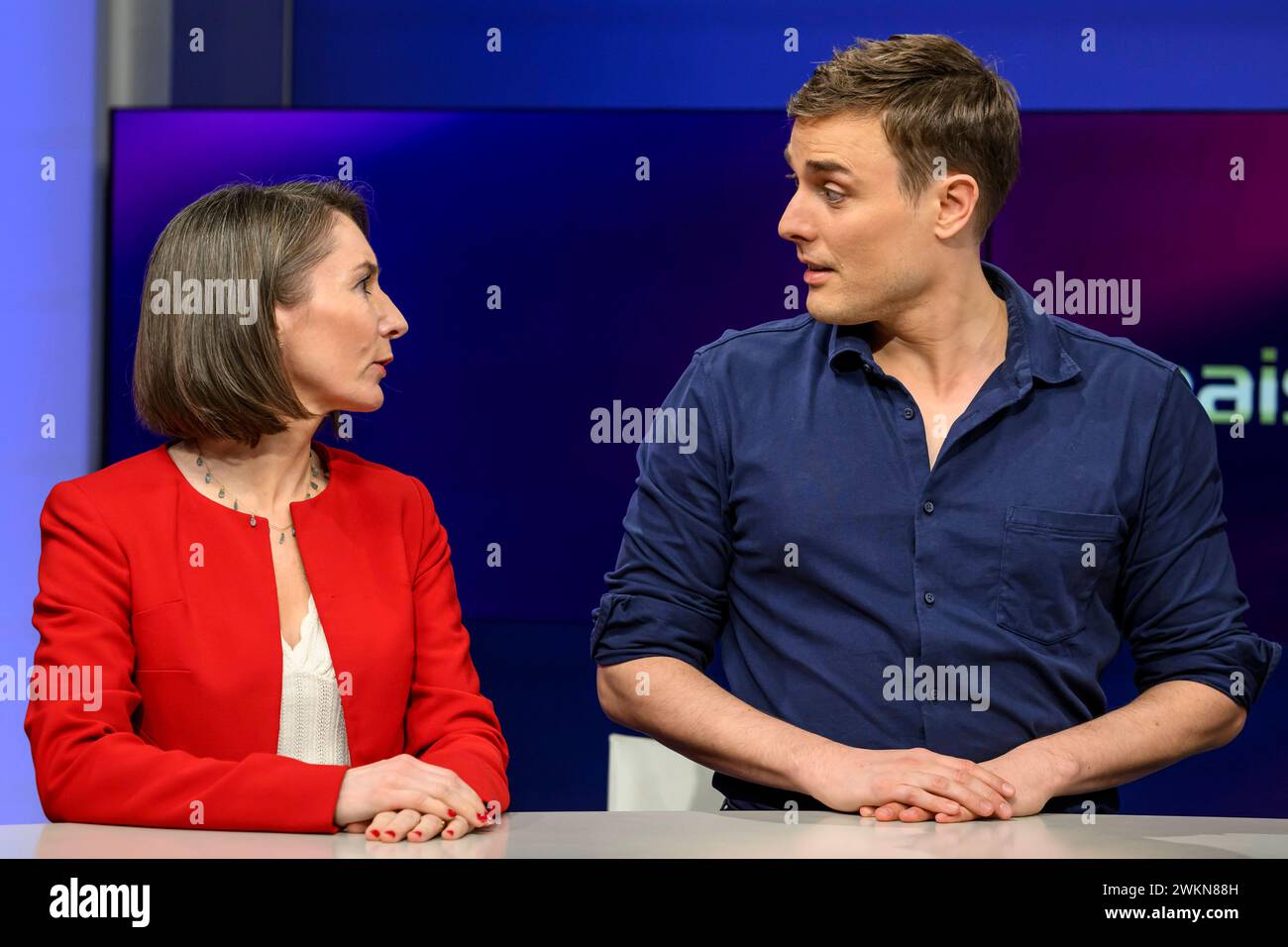 v.l. Claudia Major Militaerexpertin, Constantin Schreiber ARD ...