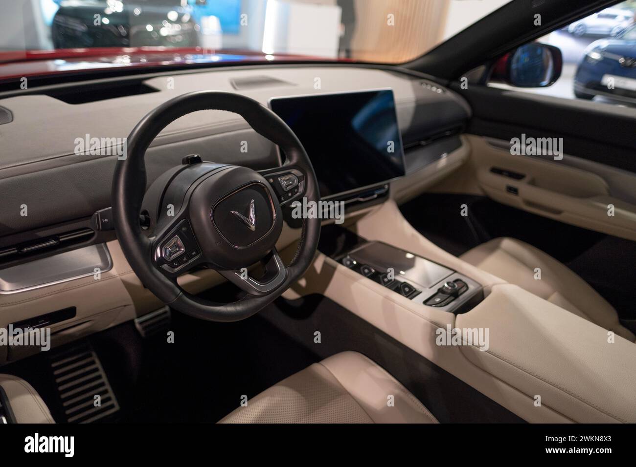 steering wheel, display, Interior, cockpit Vinfast vf 8 electric ...