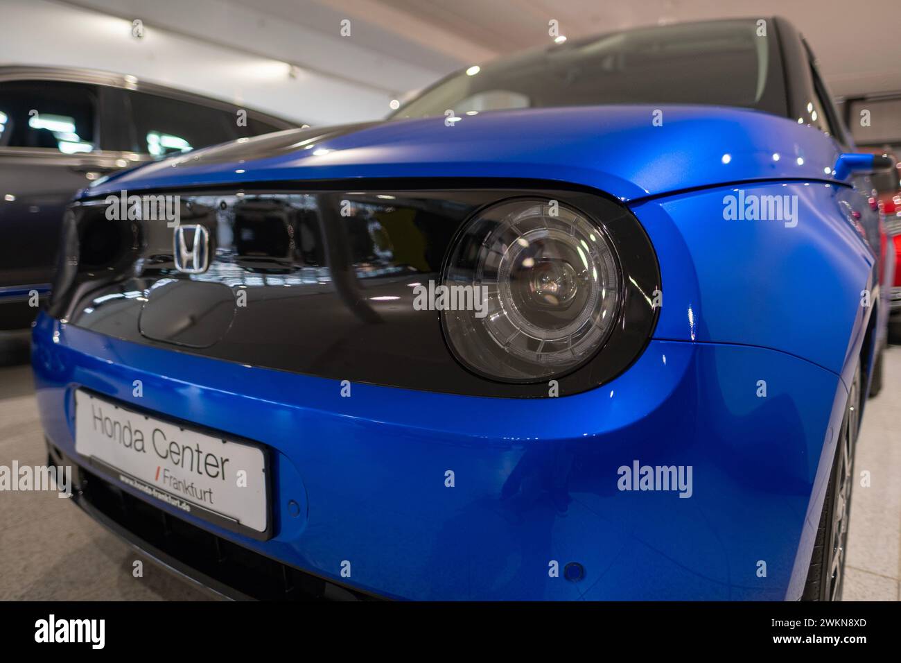 blue Honda e Electric Car, electric subcompact ev Japanese manufacturer ...