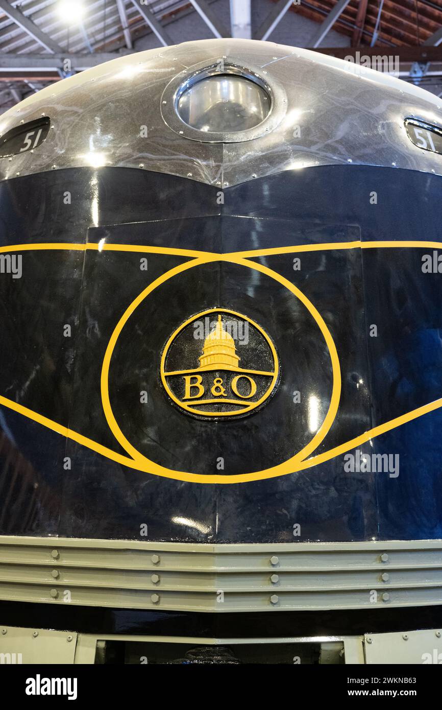 B&O No. 51, first streamlined diesel-electric locomotive passenger ...