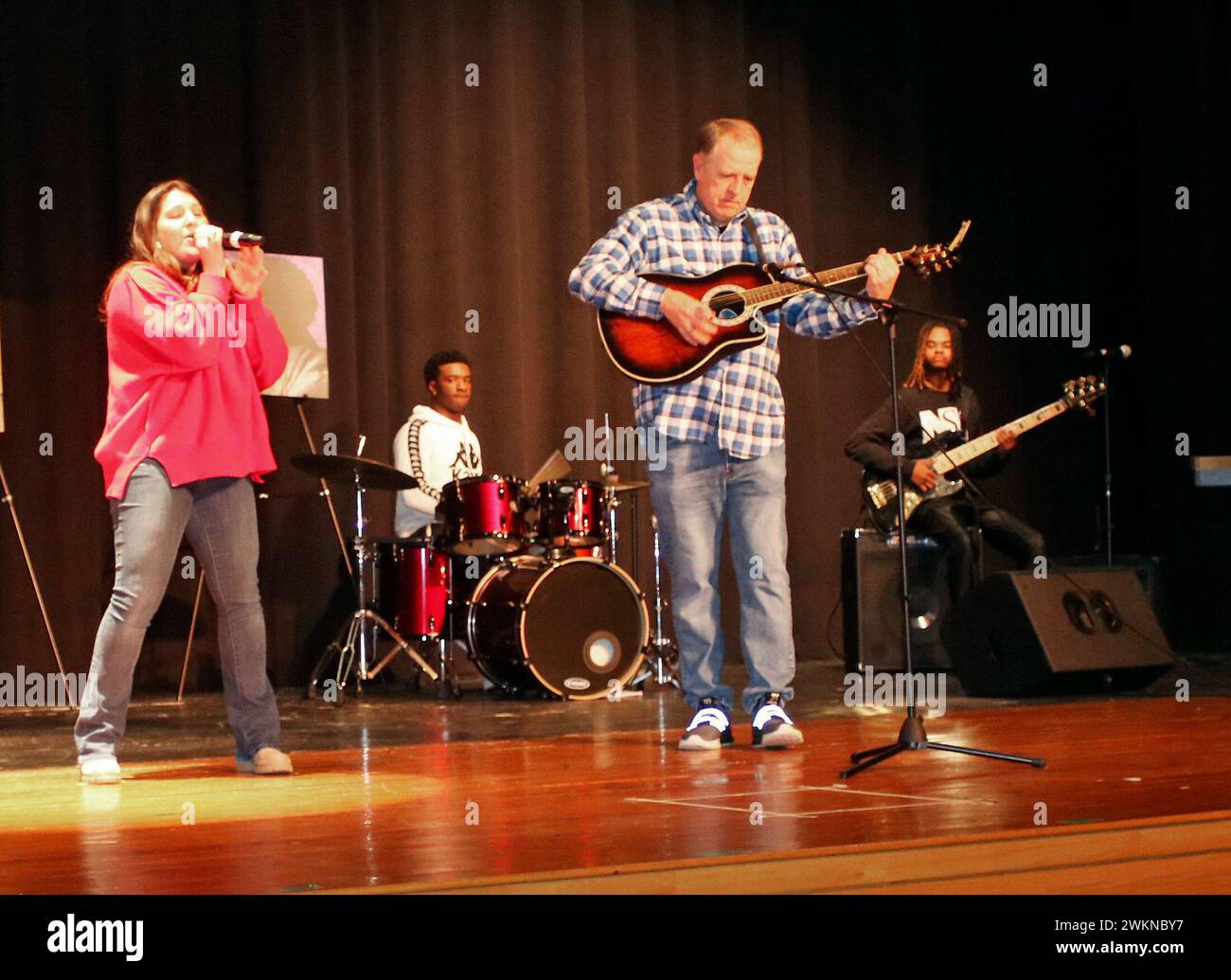 Chieftain Lane Revival members Emilee Taylor and Craig Miller are ...