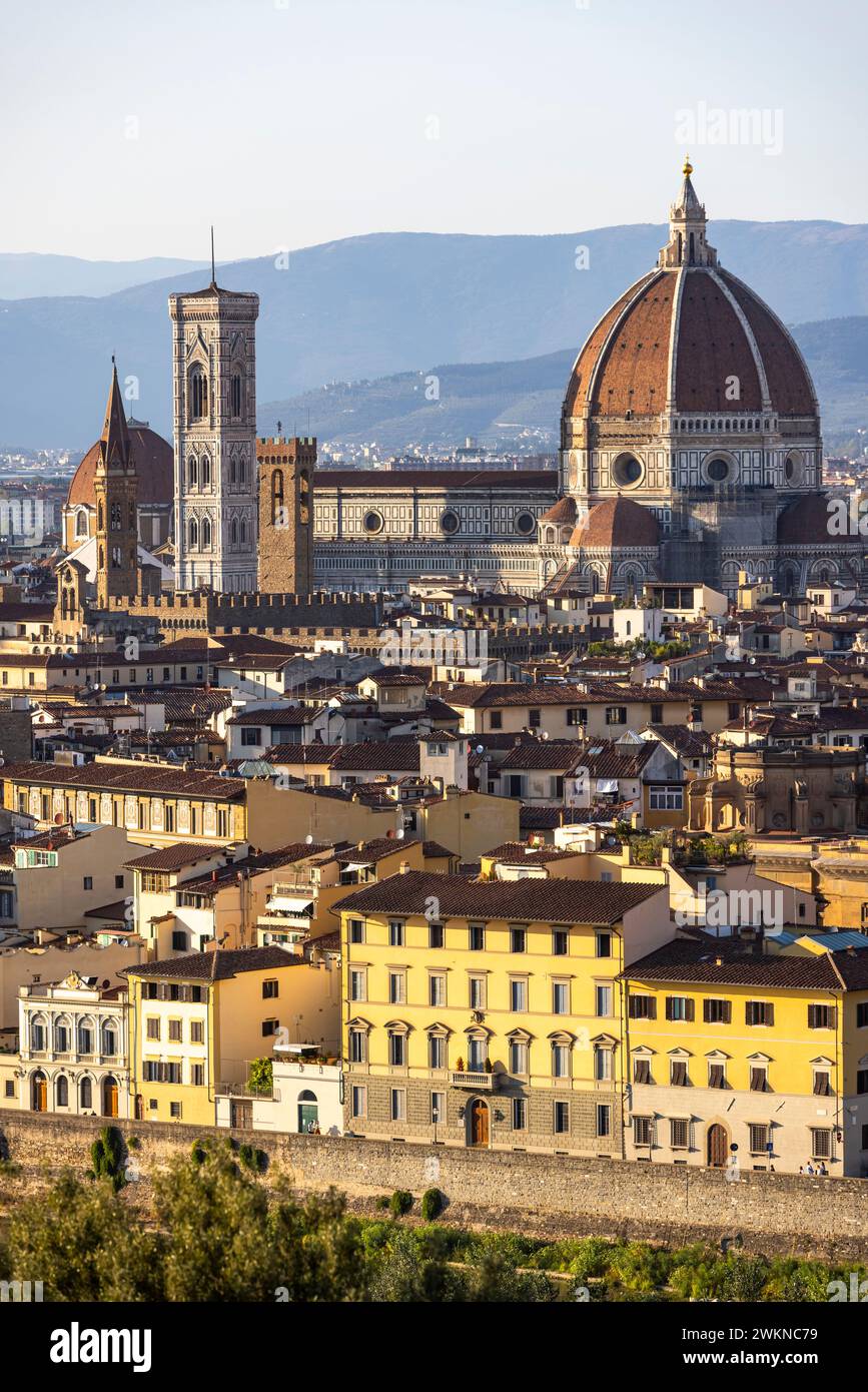 Daily life in Florence, Italy Stock Photo - Alamy