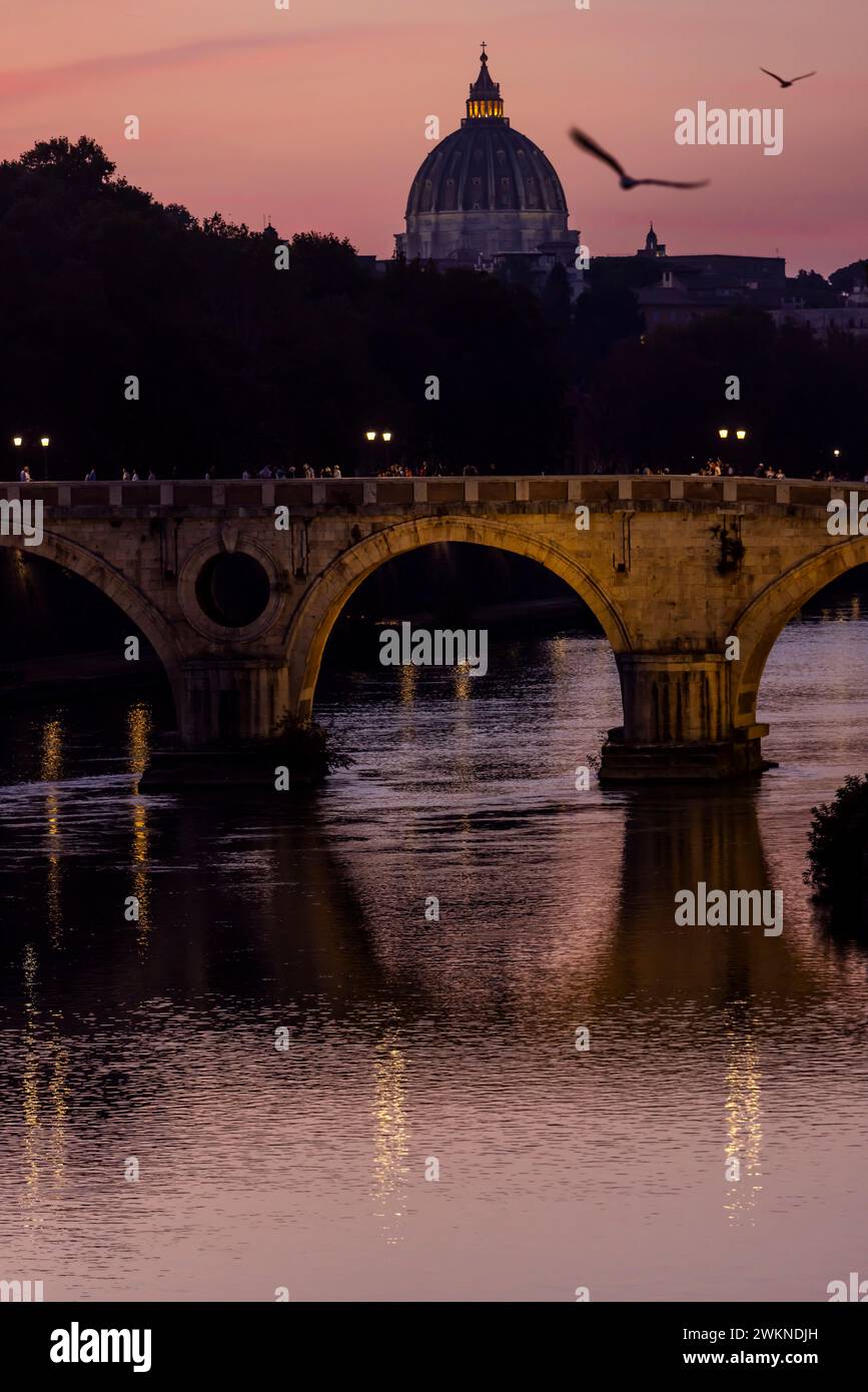 A view of Saint PeterÕs Basilica from Ponte Garibaldi in Rome, Italy at ...
