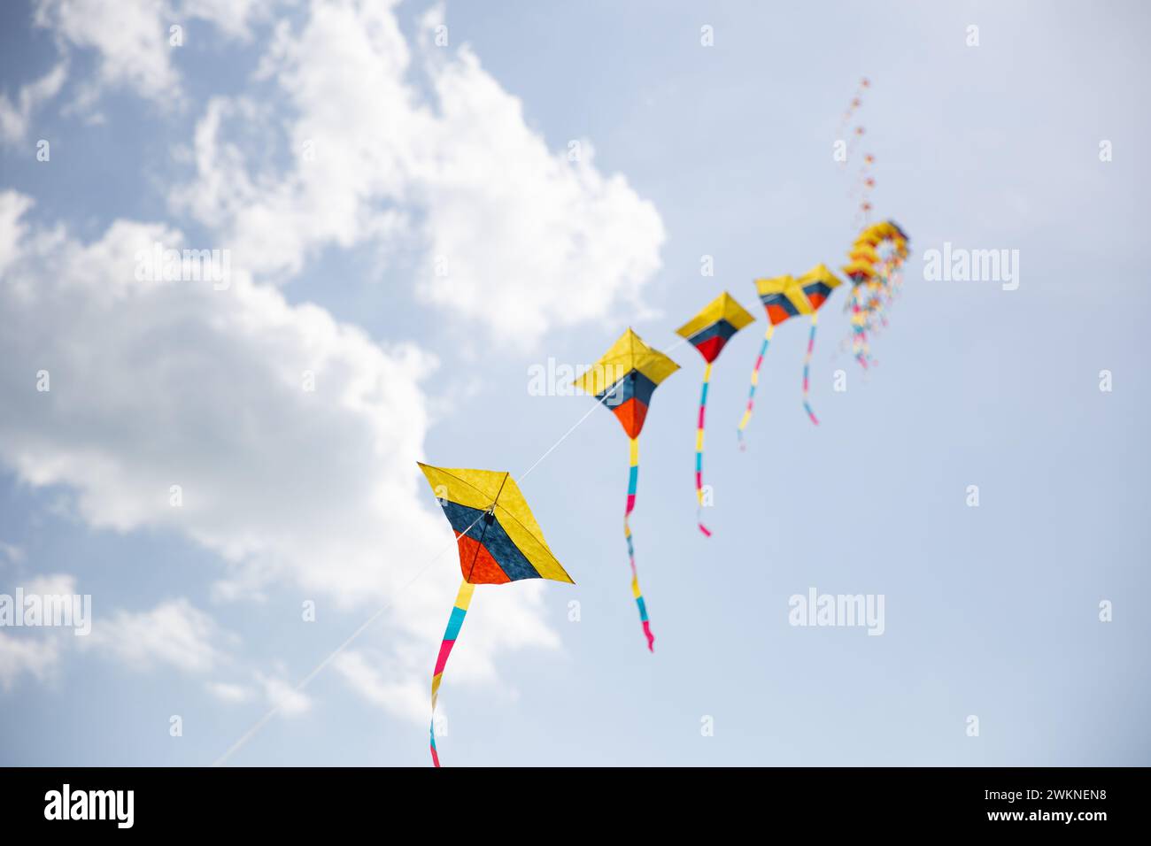 Round and round kites hi-res stock photography and images - Alamy