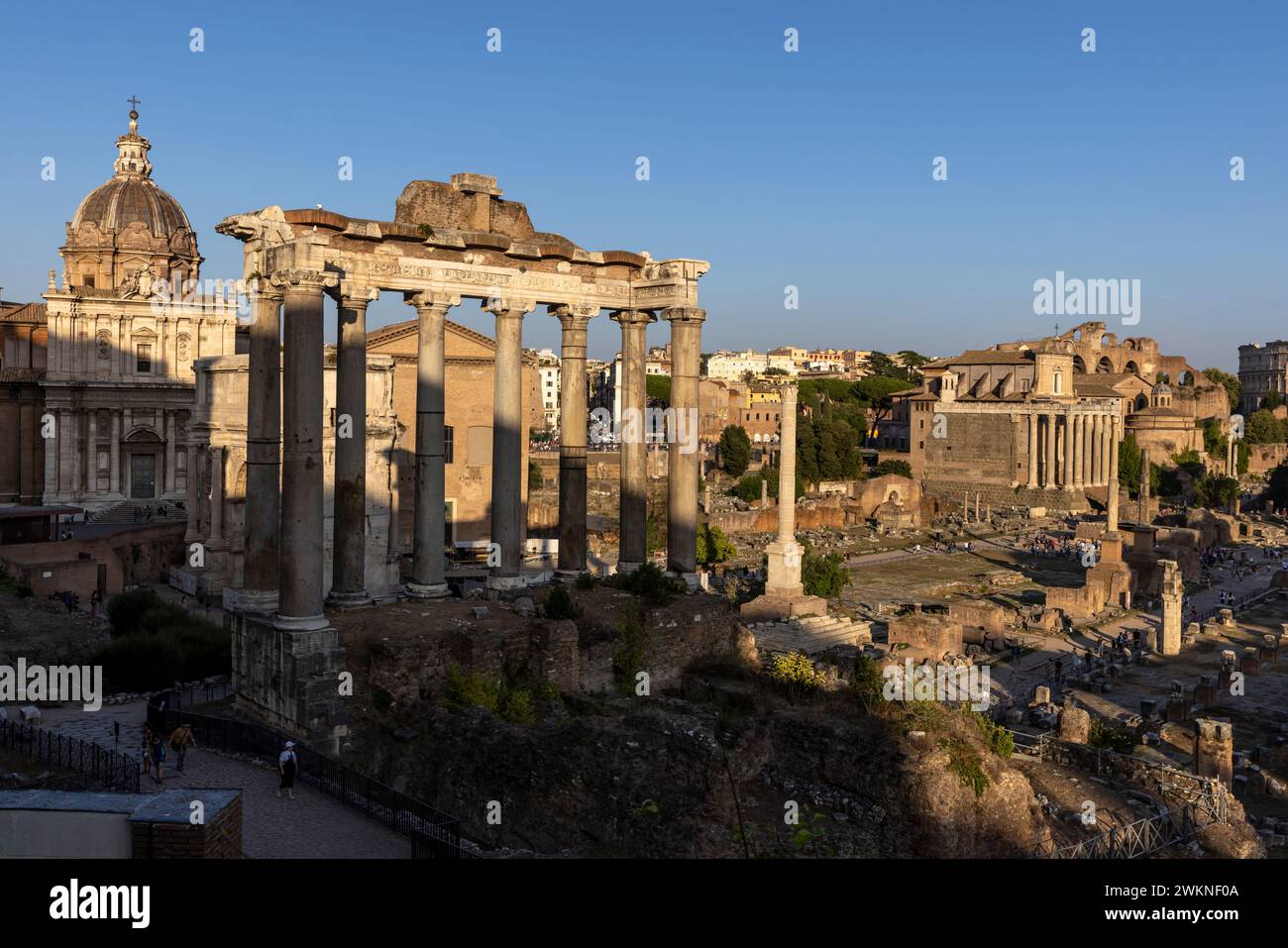 Ruins at the roman forum in rome hi-res stock photography and images ...