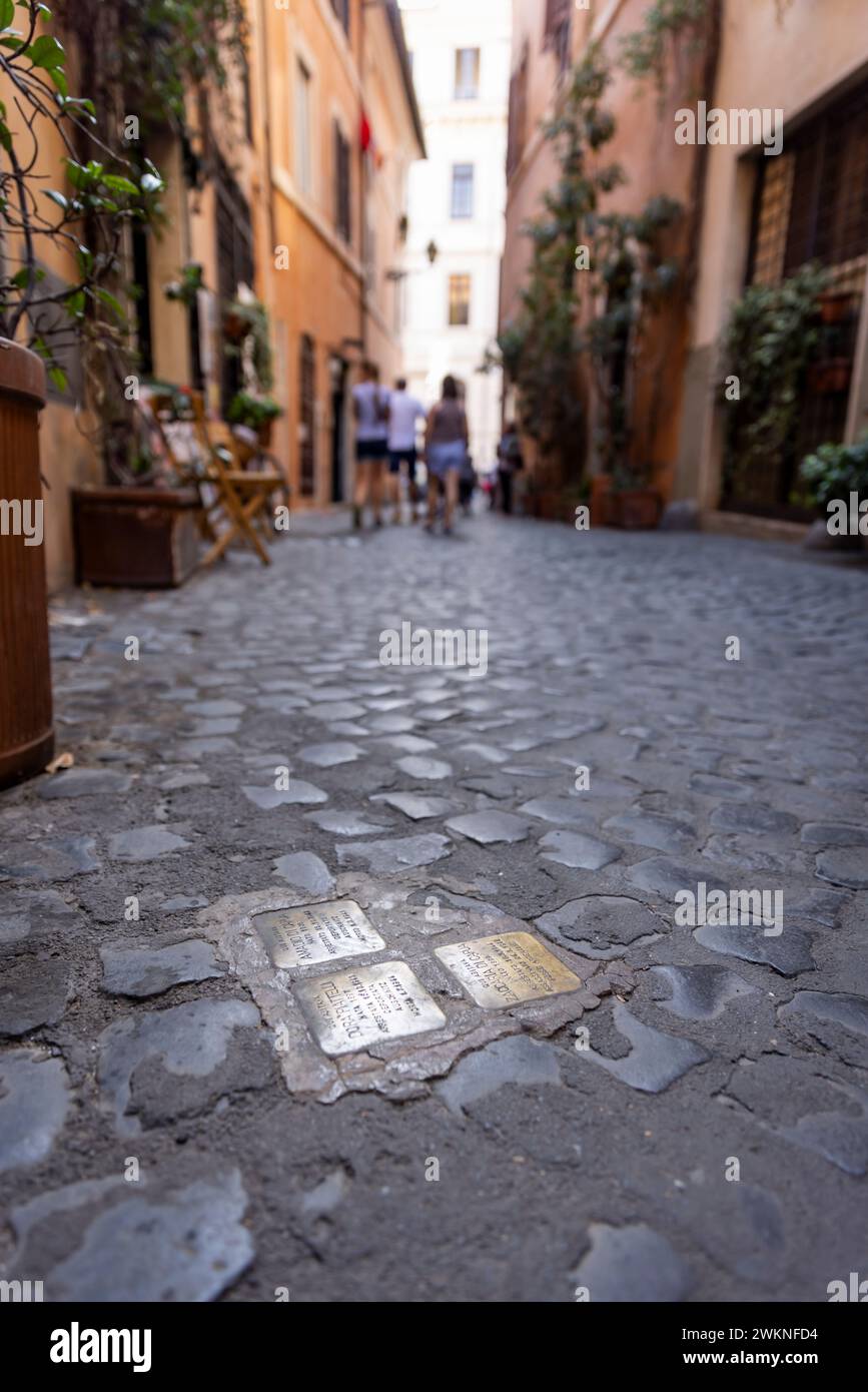 200 children hi-res stock photography and images - Alamy