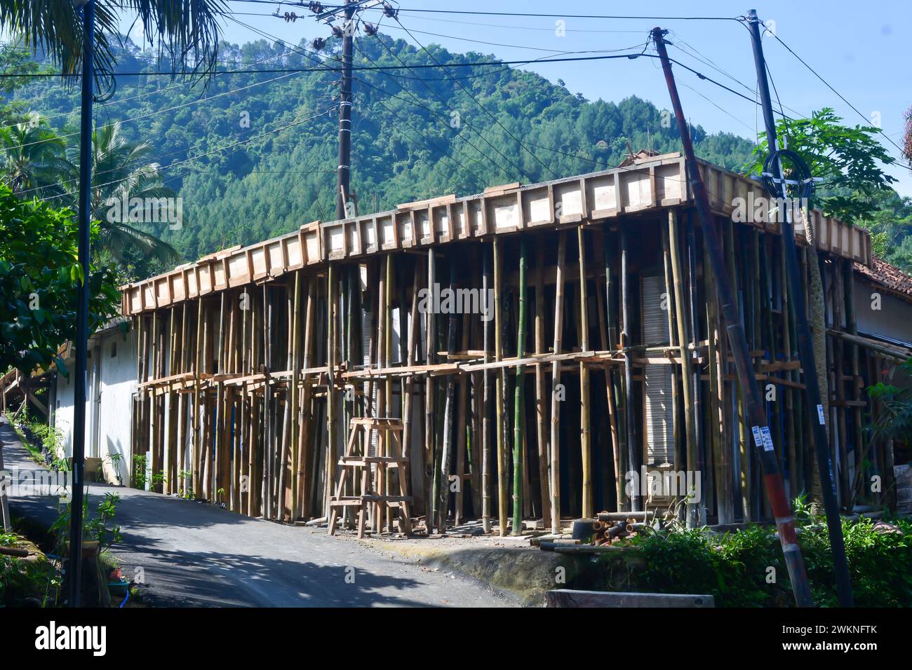 Scene unfinished house building process Stock Photo - Alamy
