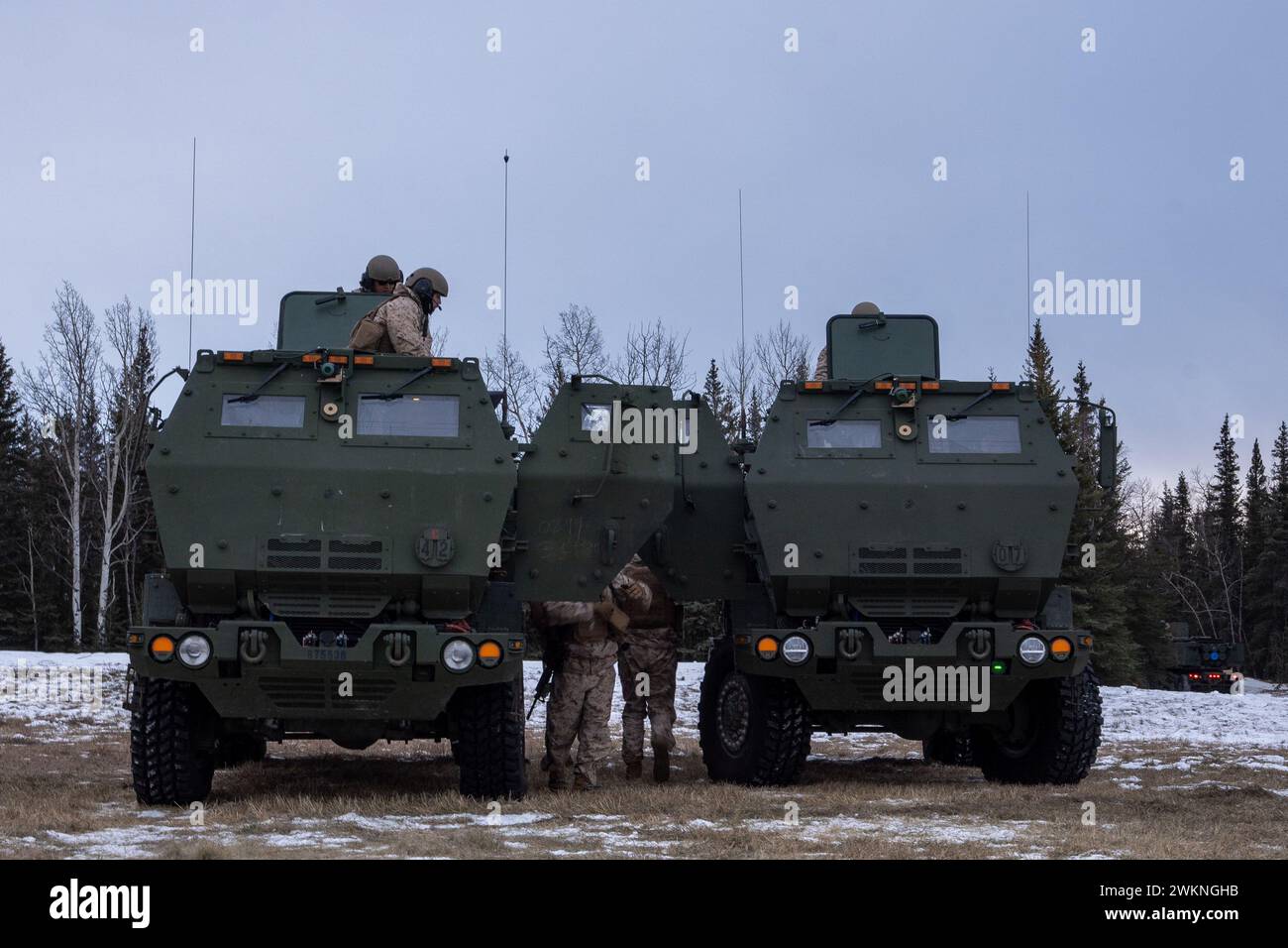 U.S. Marines with Fox Battery, 2nd Battalion, 14th Marine Regiment, 4th ...