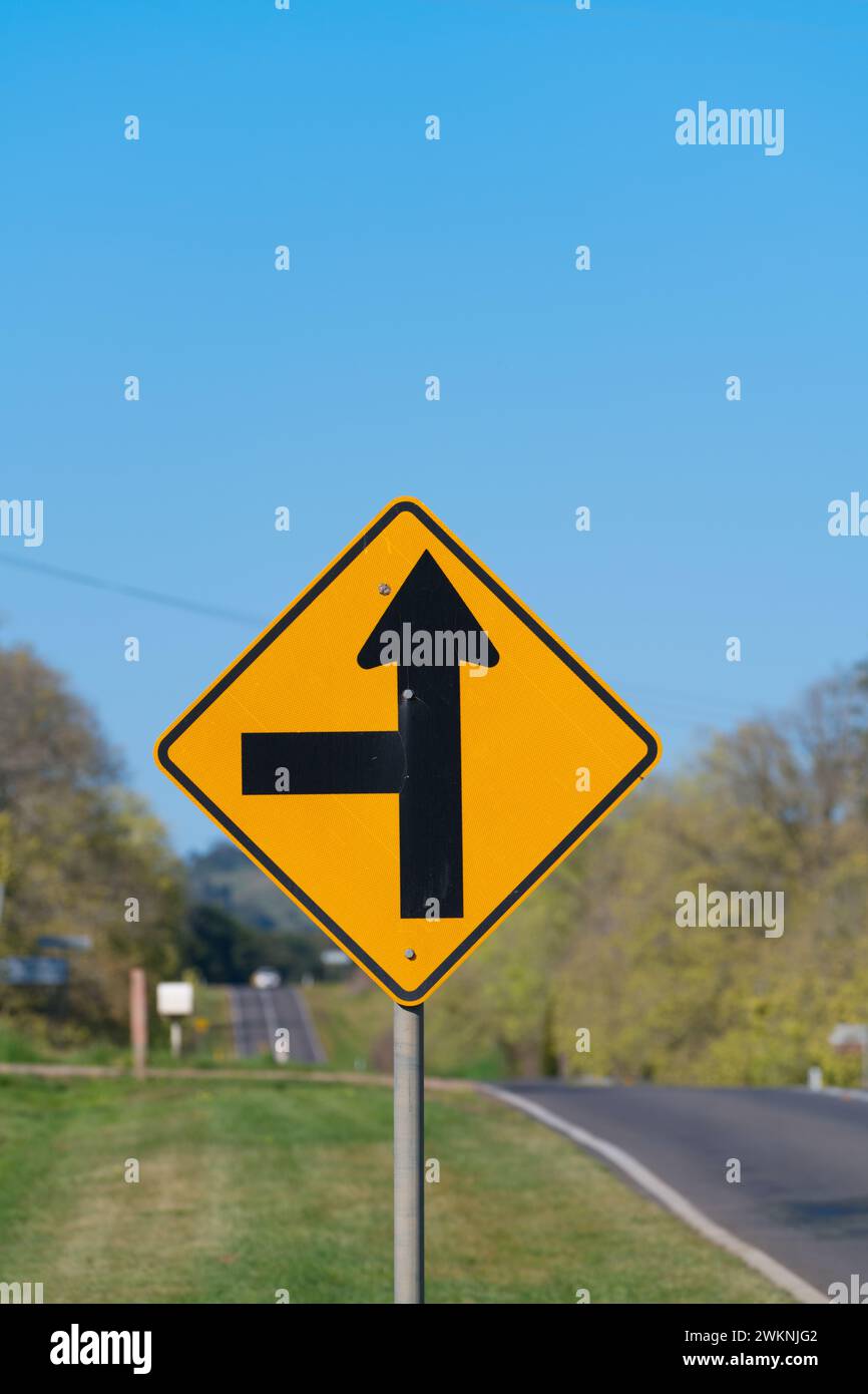Intersection signage hi-res stock photography and images - Alamy