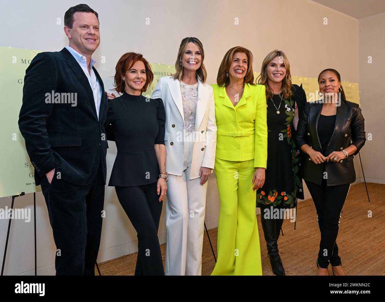Willie Geist, Stephanie Ruhle, Savannah Guthrie, Hoda Kotb, Jenna Bush ...